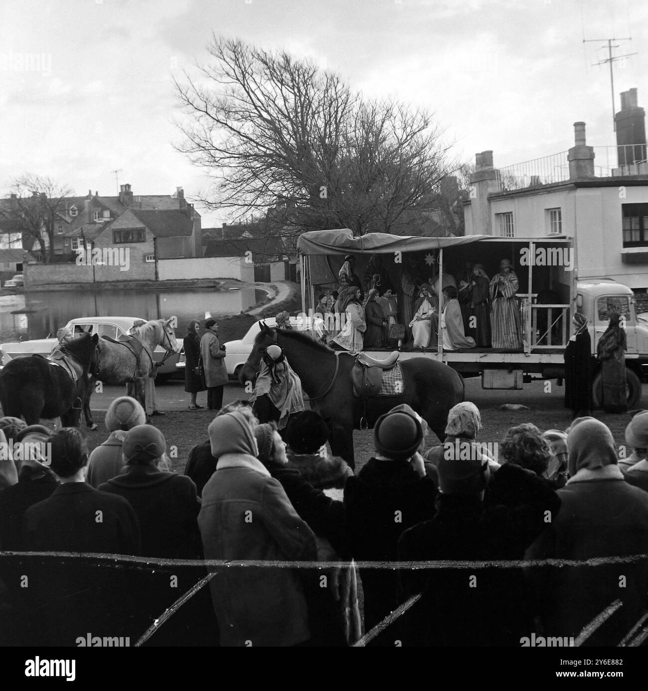 CHRISTMAS SACRED HEART CONVENT GIRLS NATIVITY PLAY IN ROTTINGDEAN ; 17 ...