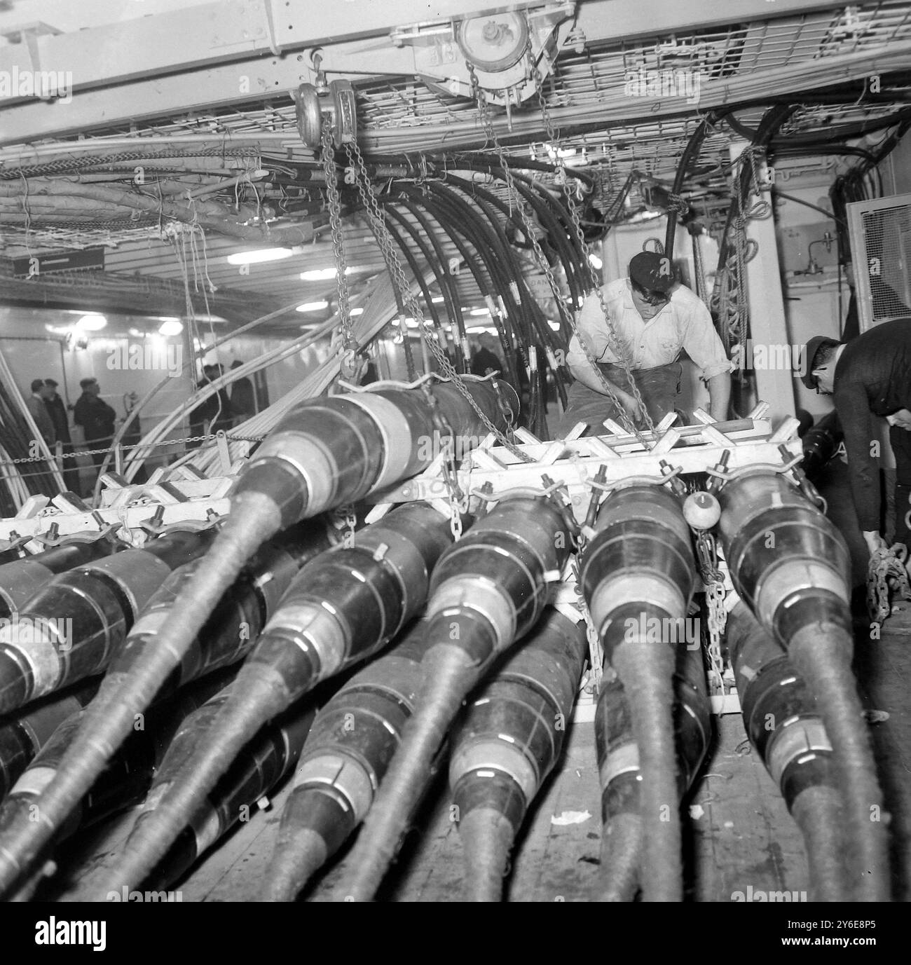 SHIP CABLE MERCURY CABLE LAYING SHIP ARRIVES GREENWICH ; 12 DECEMBER ...