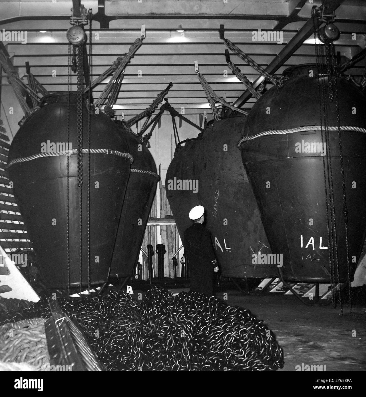 SHIP CABLE MERCURY CABLE LAYING SHIP ARRIVES GREENWICH ; 12 DECEMBER ...