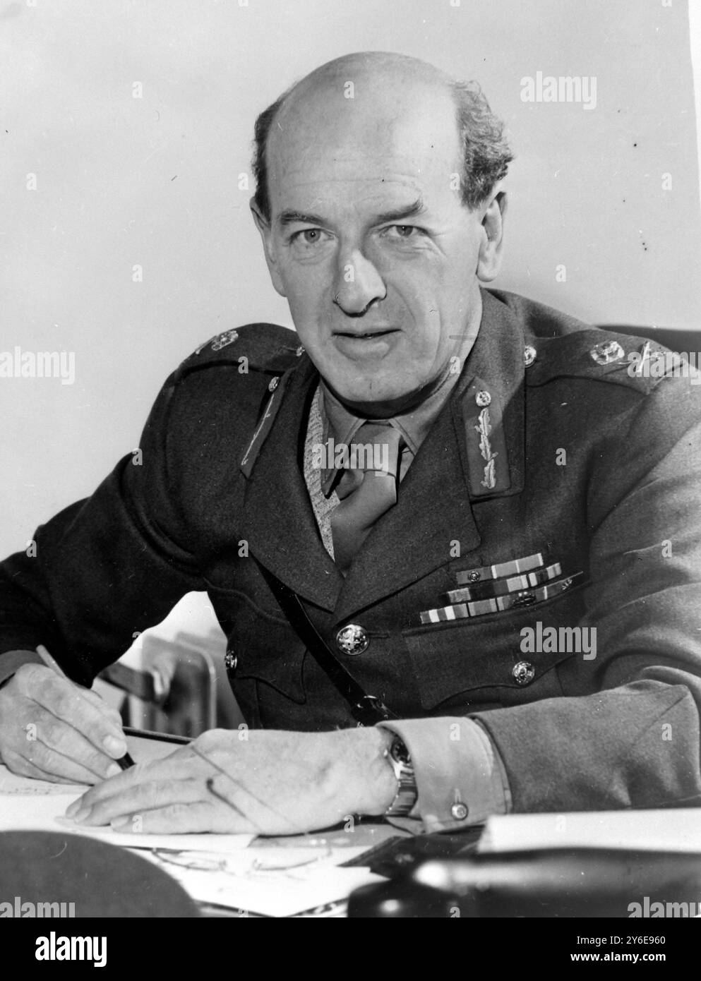 MAJOR GENERAL DAVID PEEL YATES ; 10 DECEMBER 1962 Stock Photo - Alamy