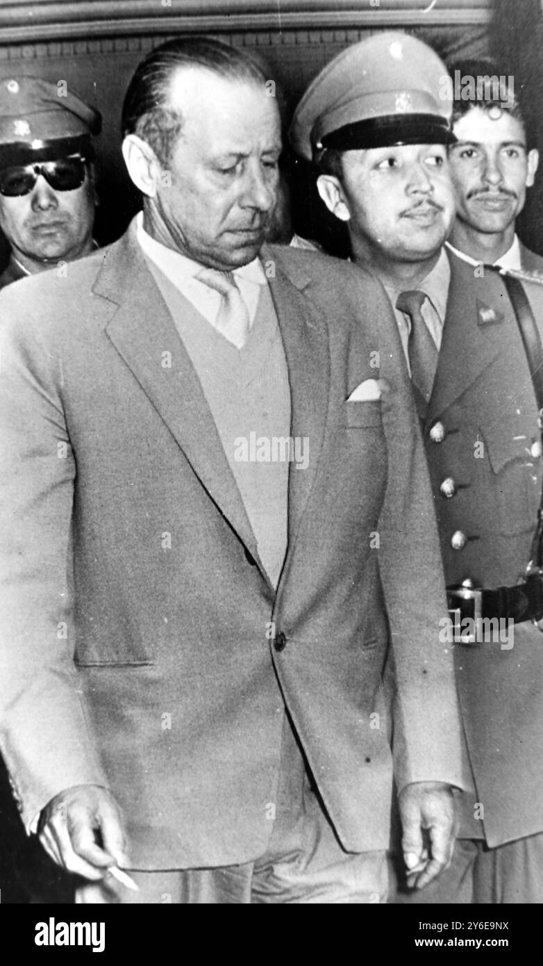 WAR CRIMINAL RAUFF LEAVING COURT ACCUSED KILLING 90000 IN WWII ; 6 ...