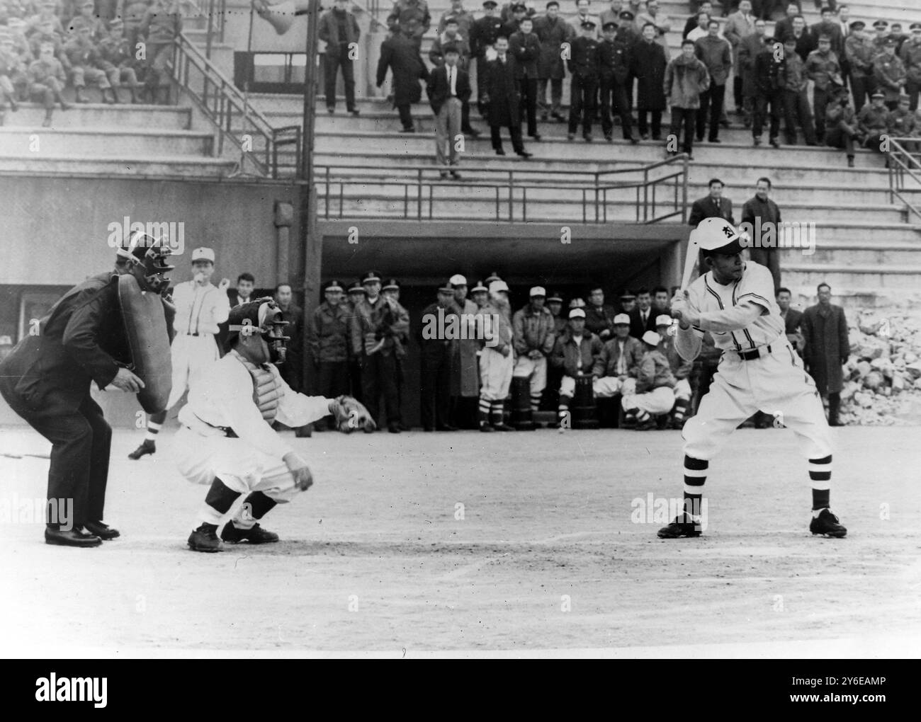 PARK CHUNG HEE BASEBALL IN ACTION / ; 30 NOVEMBER 1962 Stock Photo - Alamy