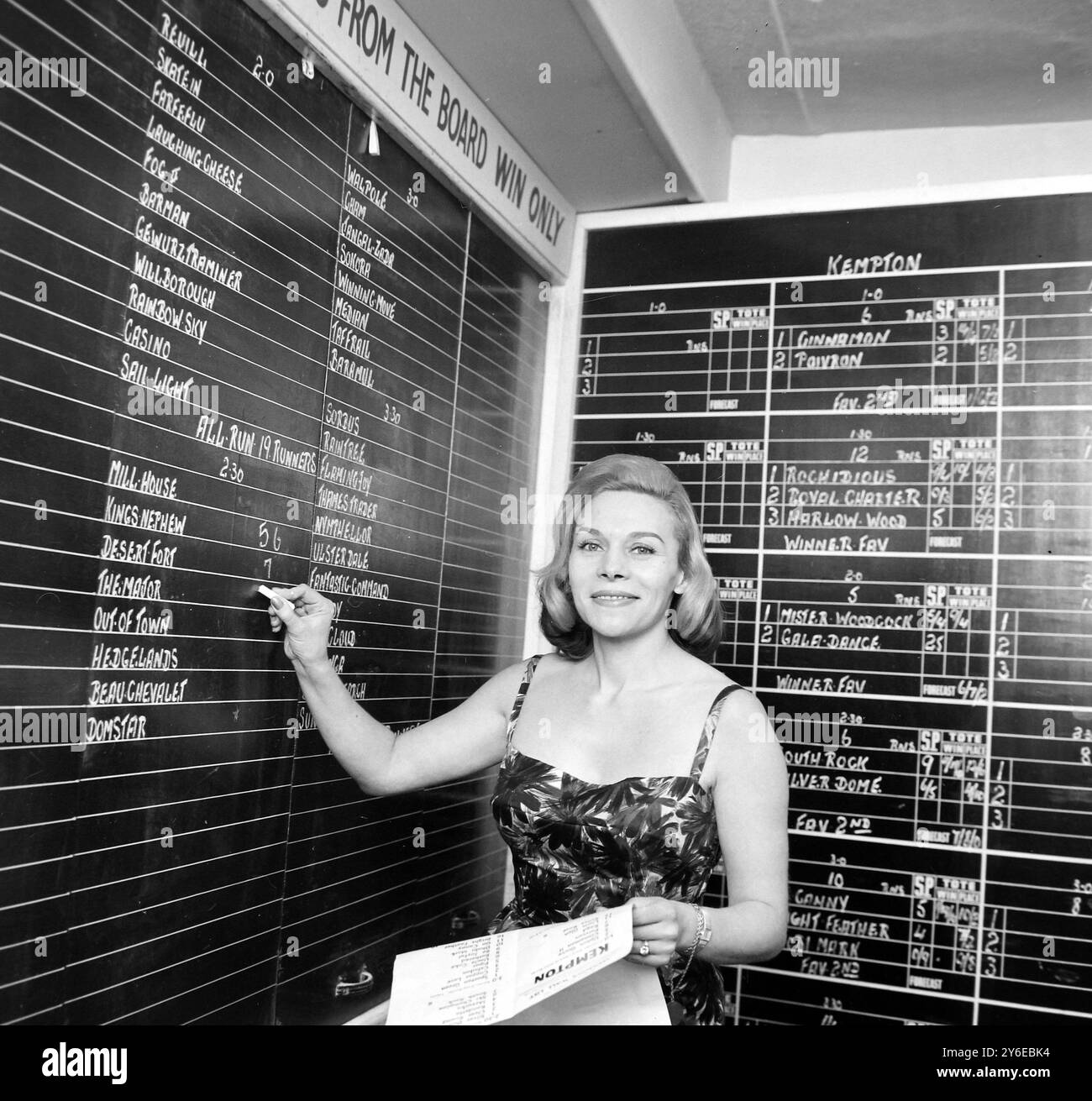 Elizabeth fordham hi-res stock photography and images - Alamy