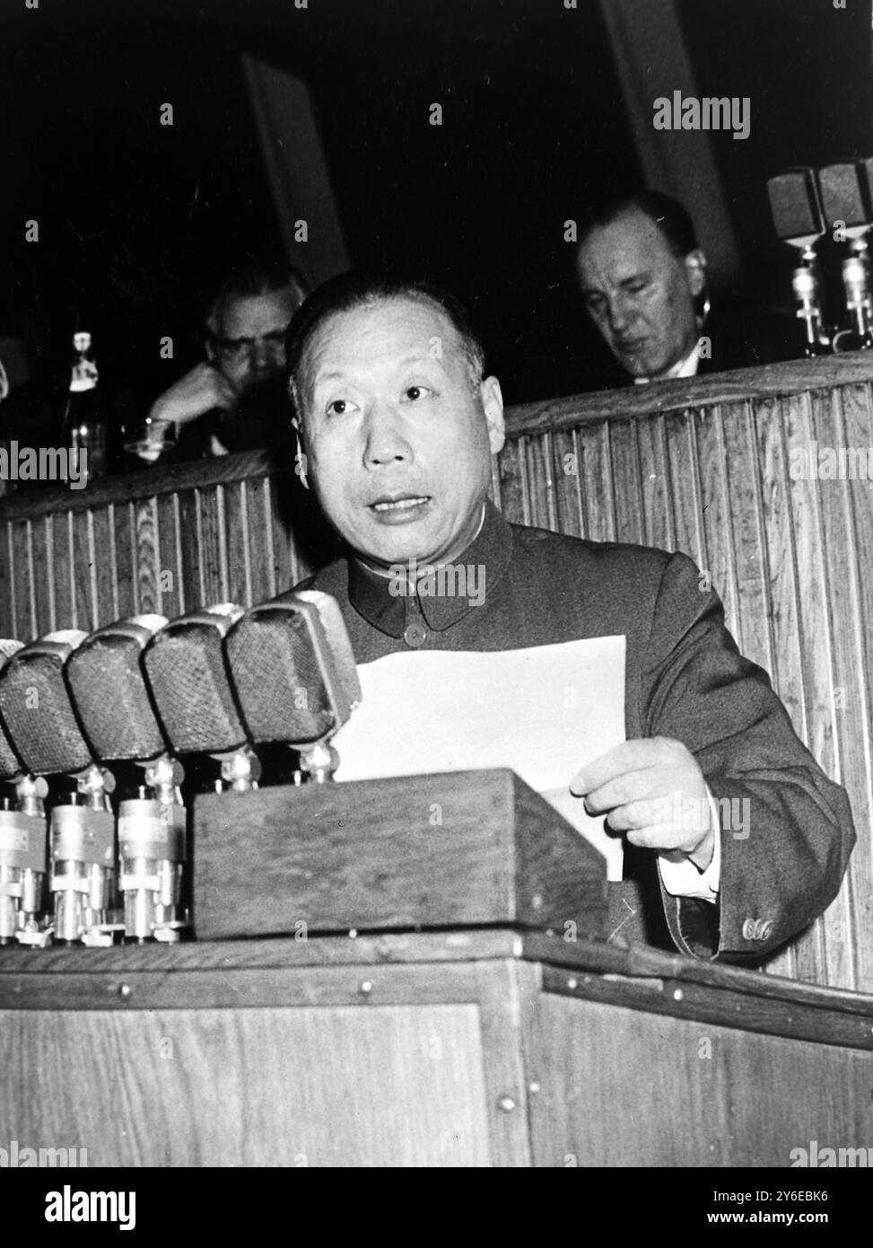 Chinese plenary session hi-res stock photography and images - Alamy