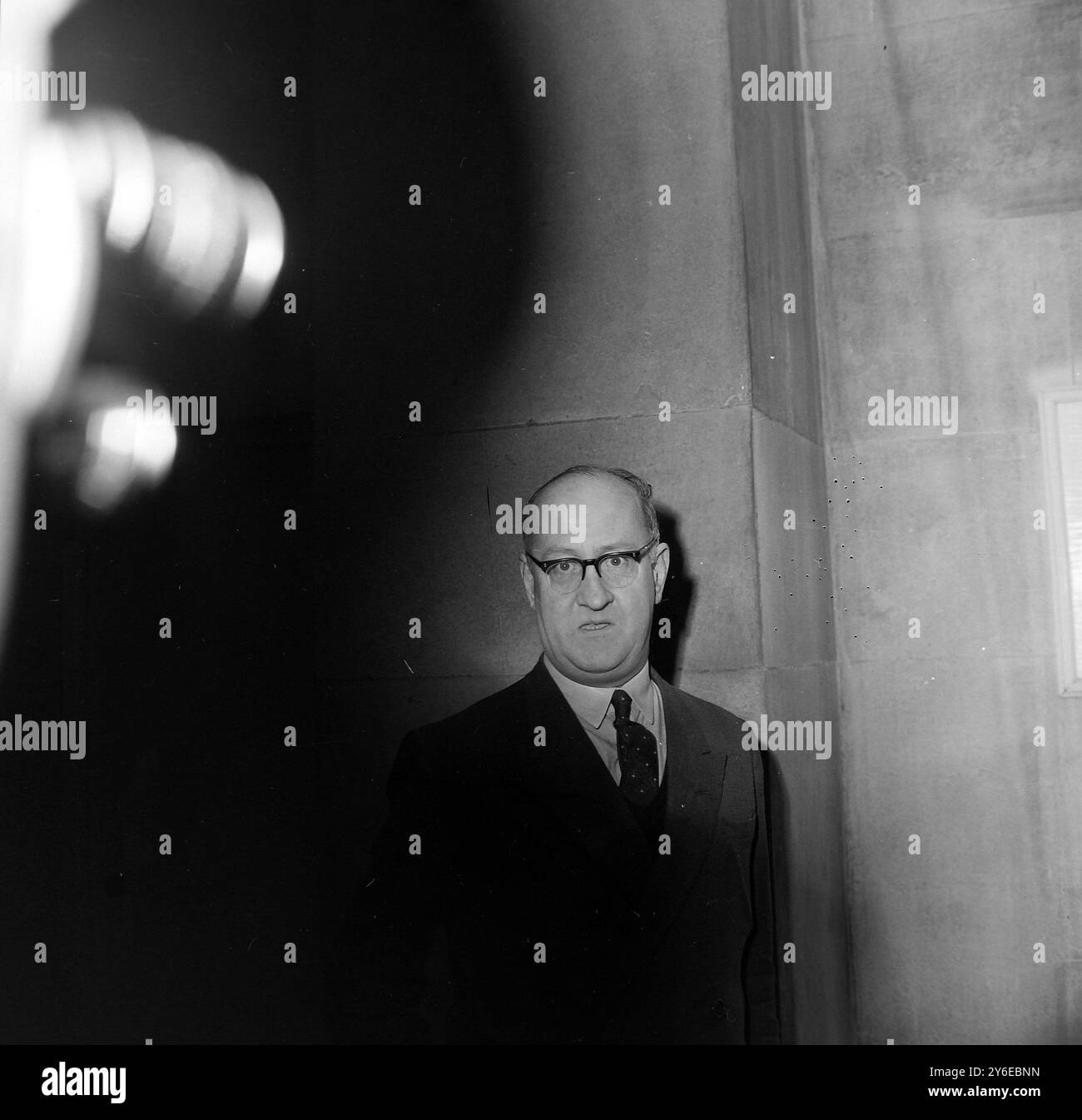 John derek hi-res stock photography and images - Alamy