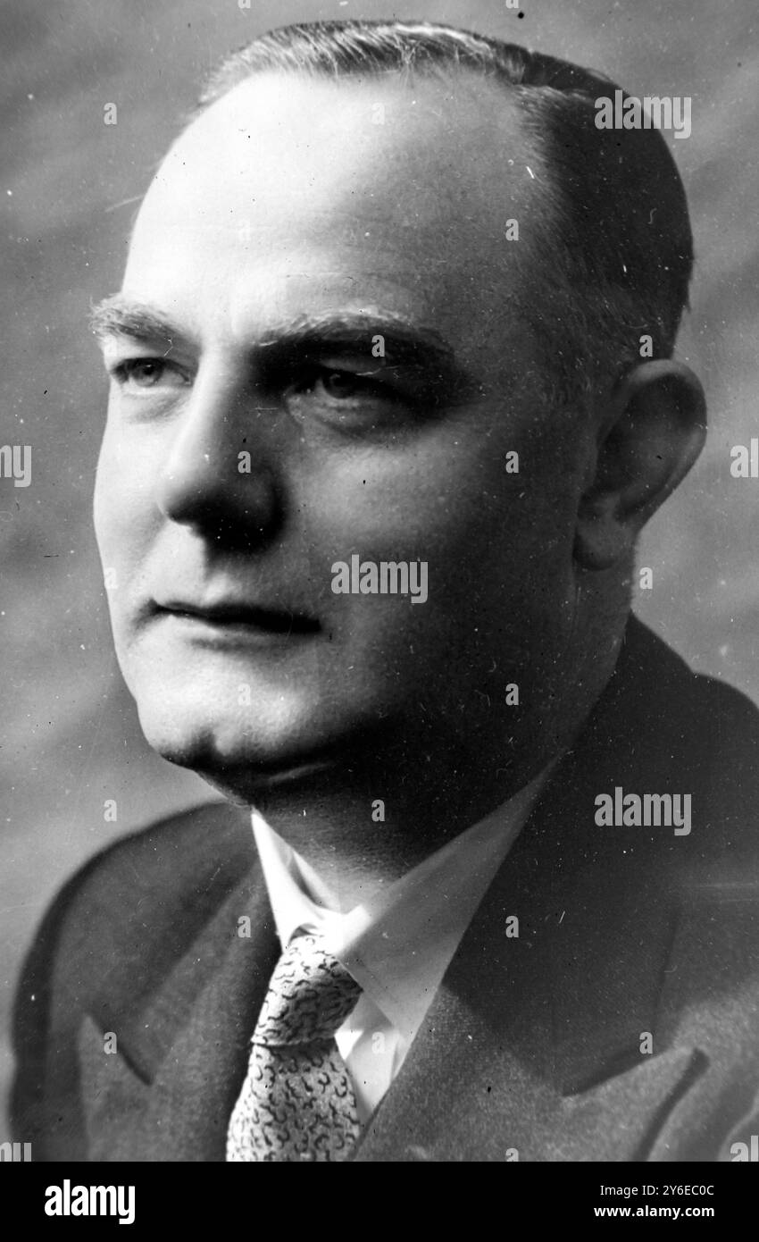 South african cabinet Black and White Stock Photos & Images - Alamy