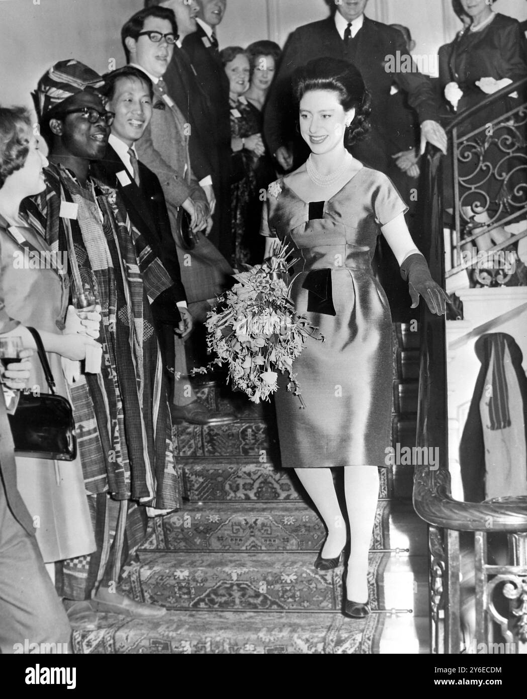 PRINCESS MARGARET AT COCKTAIL PARTY IN LONDON ; 16 NOVEMBER 1962 Stock ...