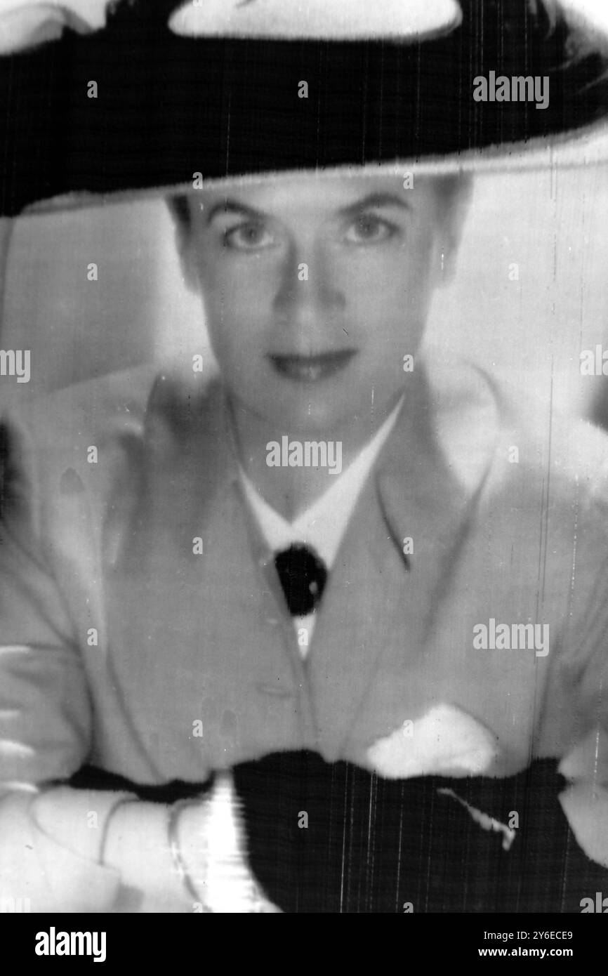 Irene gibbons hi-res stock photography and images - Alamy