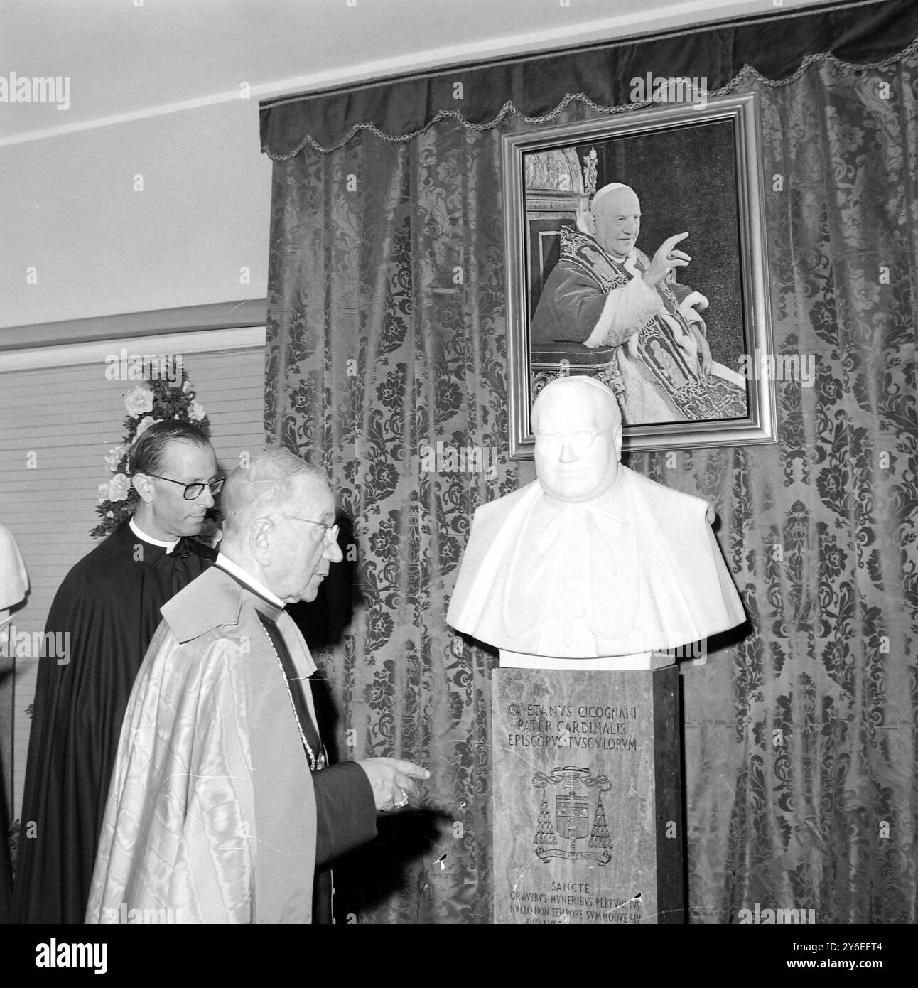 CARDINAL CICOGNANI UNVEILS BROTHER'S BUST IN VATICAN CITY / ; 5 ...