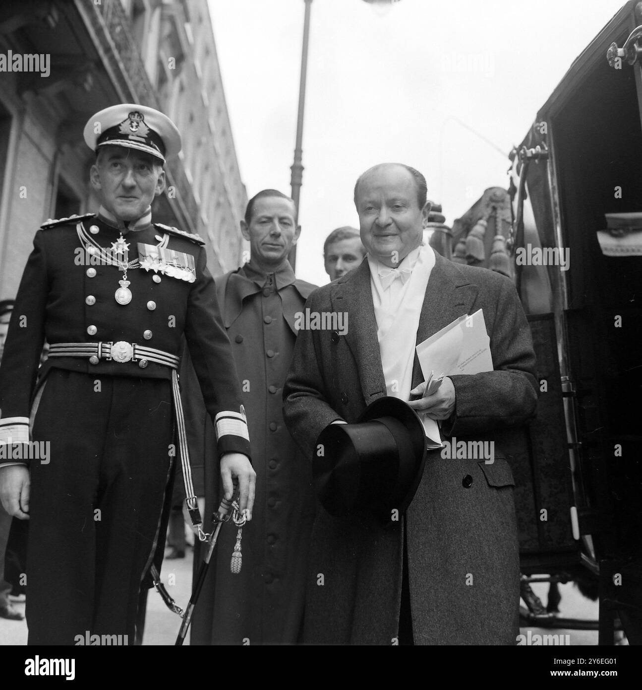 KEMAL KAVUR TURKISH AMBASSADOR WITH EARL OF CAIRNS IN LODNON ; 1 ...