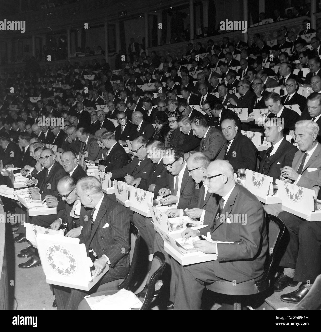 Directors sixties hi-res stock photography and images - Alamy