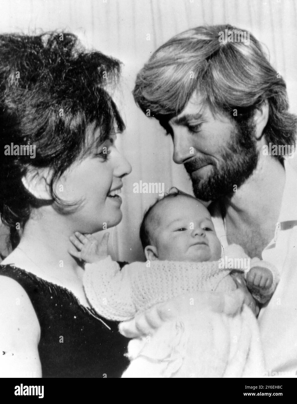 JOHN BARRYMORE WITH WIFE GABRIELLA & BABY BLYTHE IN HOLLYWOOD ; 31 ...