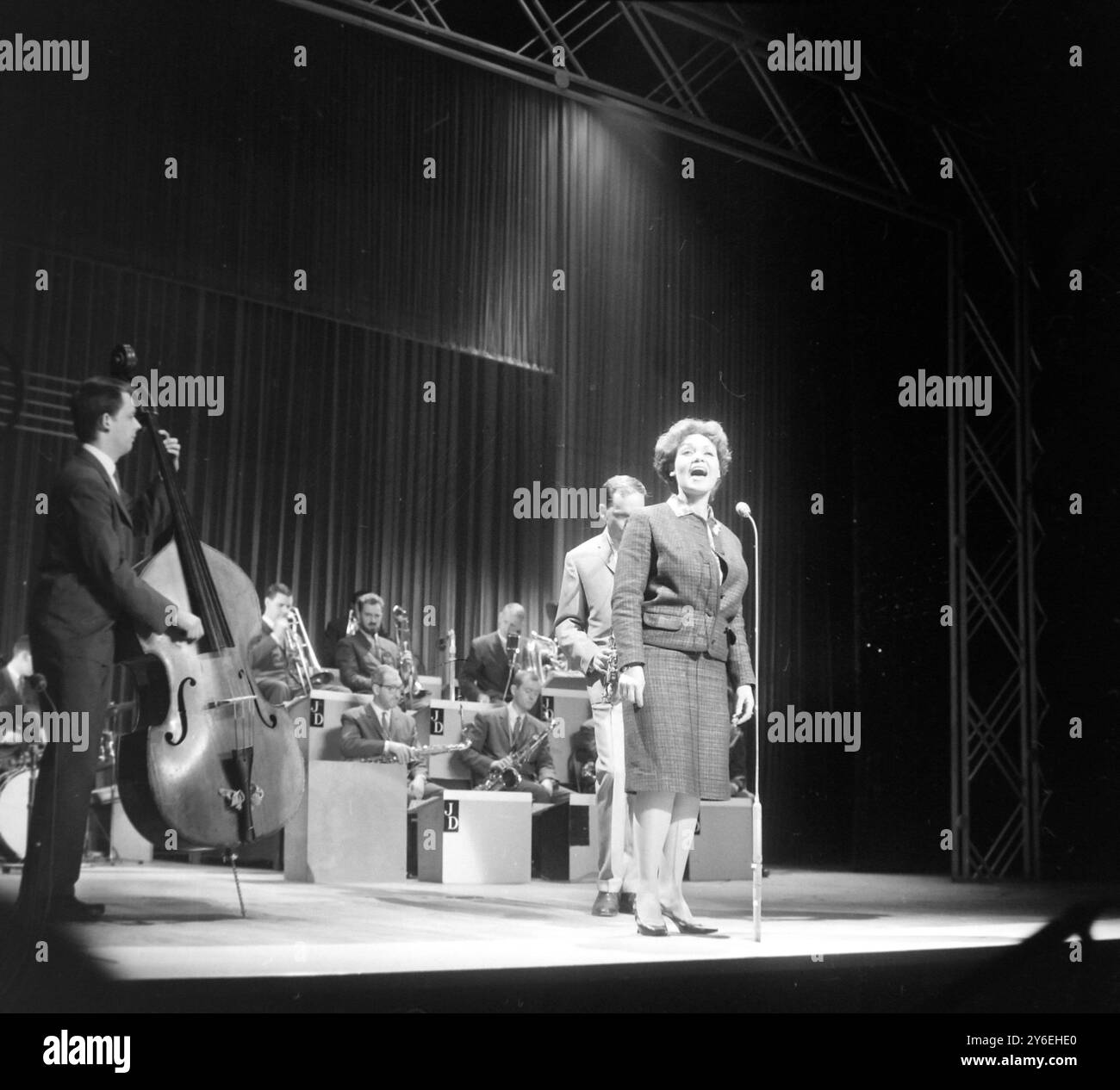 29 october 1962 Black and White Stock Photos & Images - Alamy