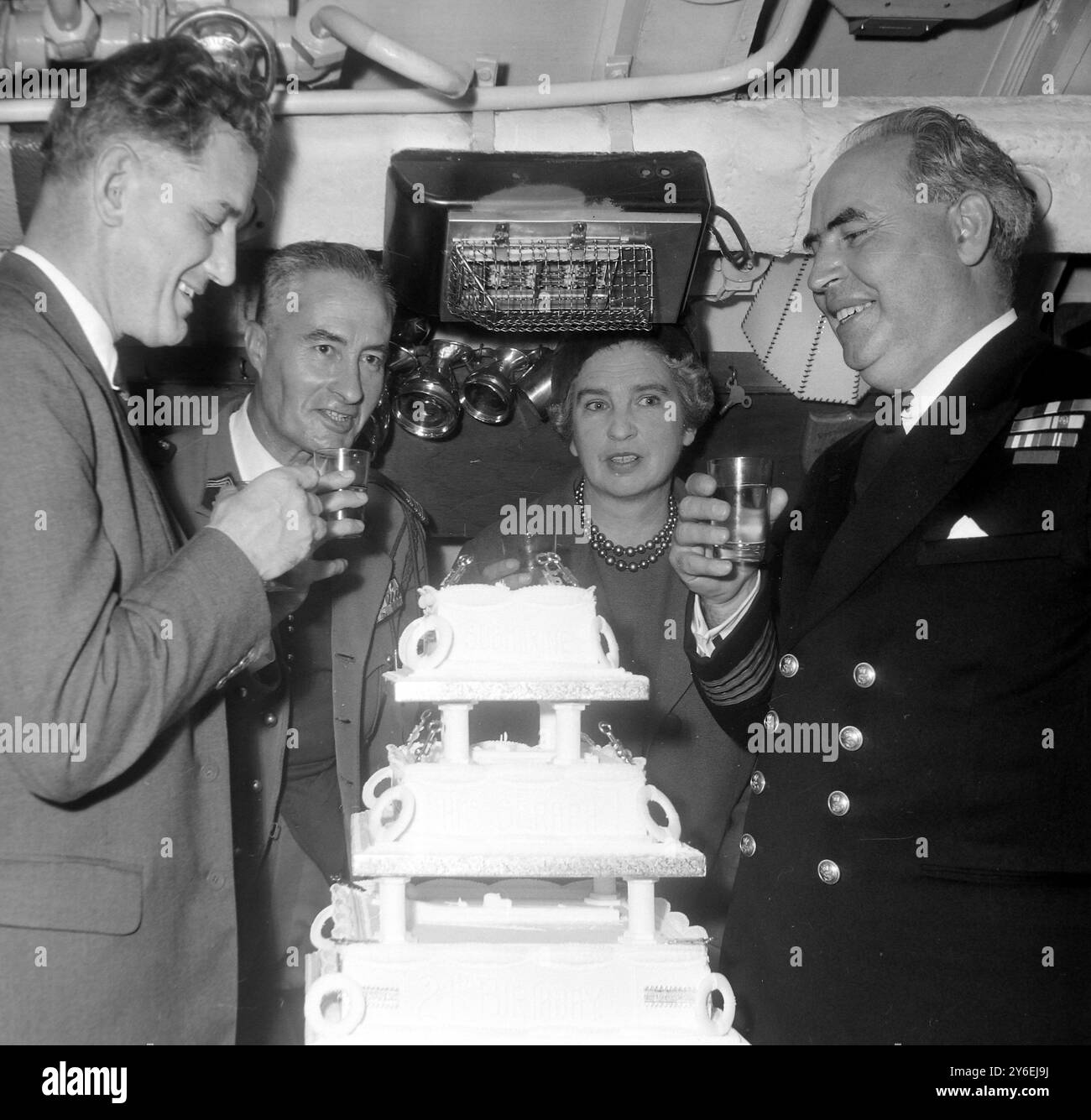 " Cloak - and - Dagger 21 st birthday " Gosport , Hants ; HMS Seraph ...