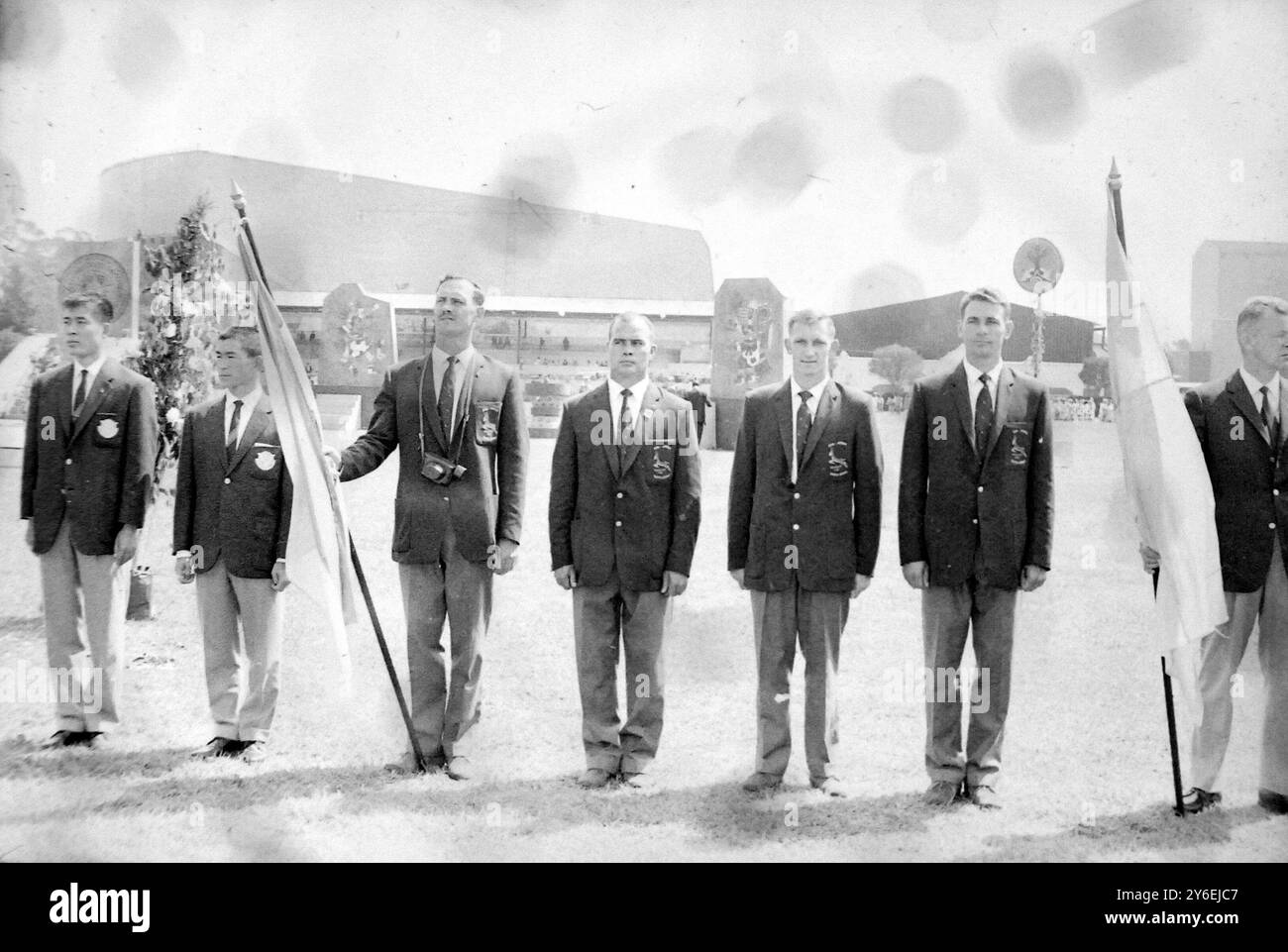 PENTATHLON WORLD CHAMPIONSHIPS SOUTH AFRICAN TEAM FLAGS AT OPENING ...