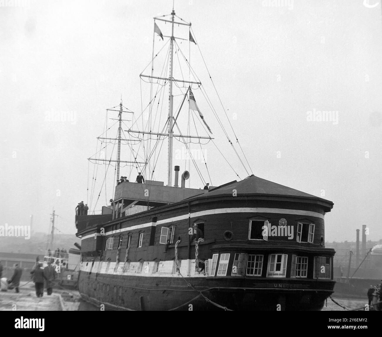 NAVY SHIPS U HMS UNICORN OLDEST SHIP ; 16 OCTOBER 1962 Stock Photo - Alamy