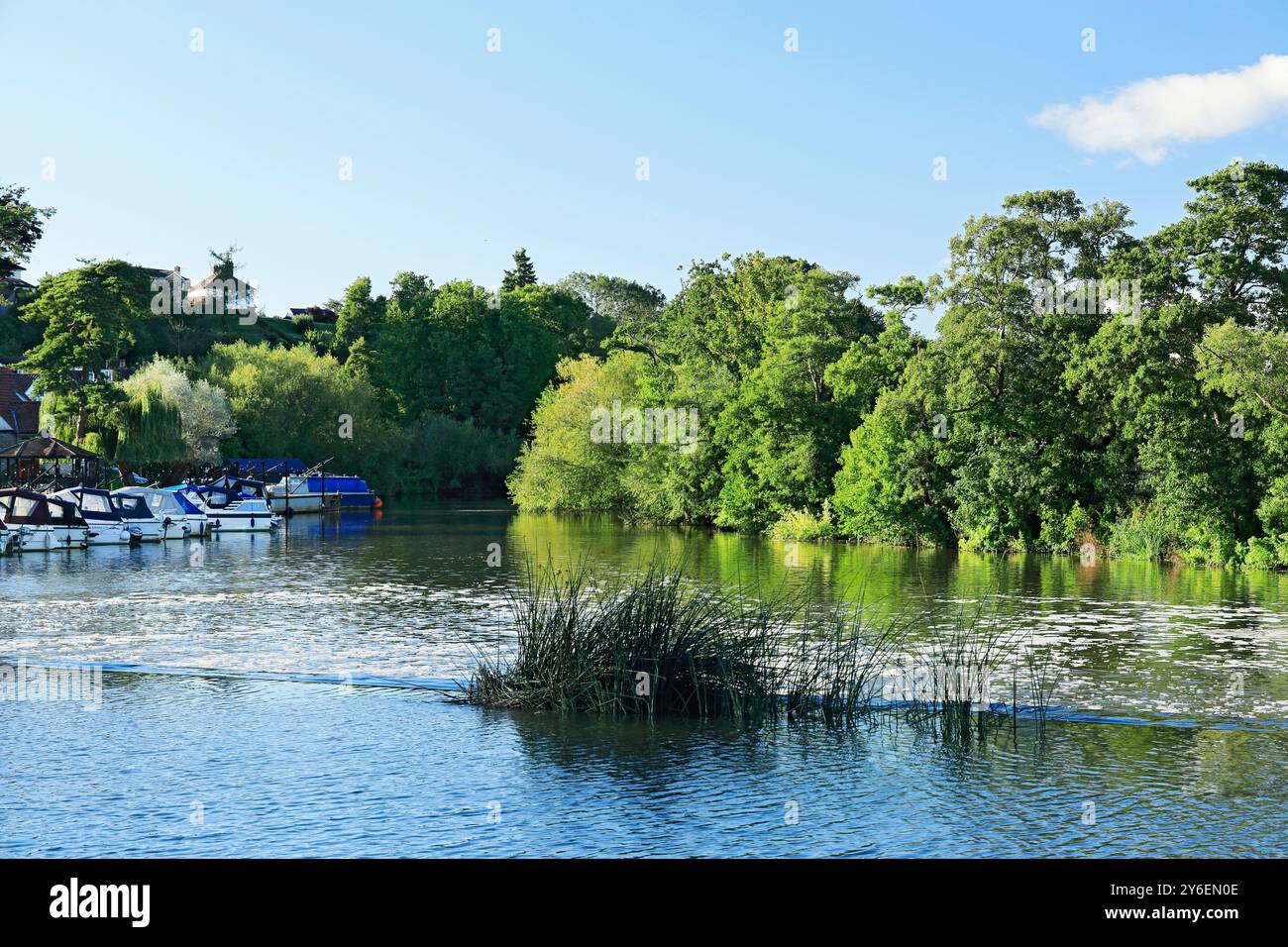 River Avon, Saltford Weir, Saltford near Bath, Somerset Stock Photo - Alamy