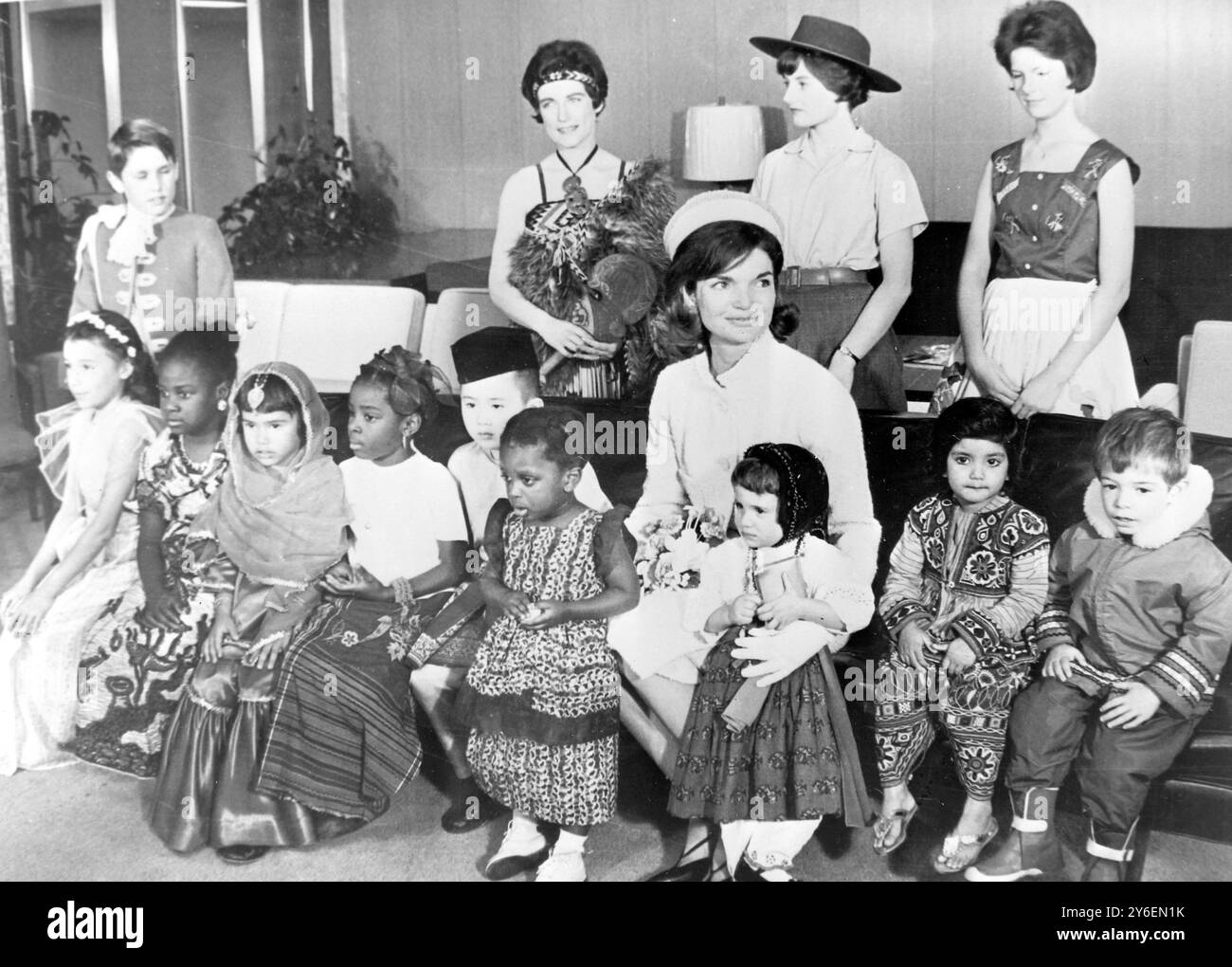 JAQUELINE JACKIE KENNEDY WITH CHILDREN OF COMMONWEALTH WEARING COSTUMES ...