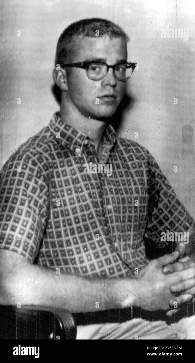 CYRUS EATON III FOUND AFTER RUNAWAY ; 12 OCTOBER 1962 Stock Photo - Alamy