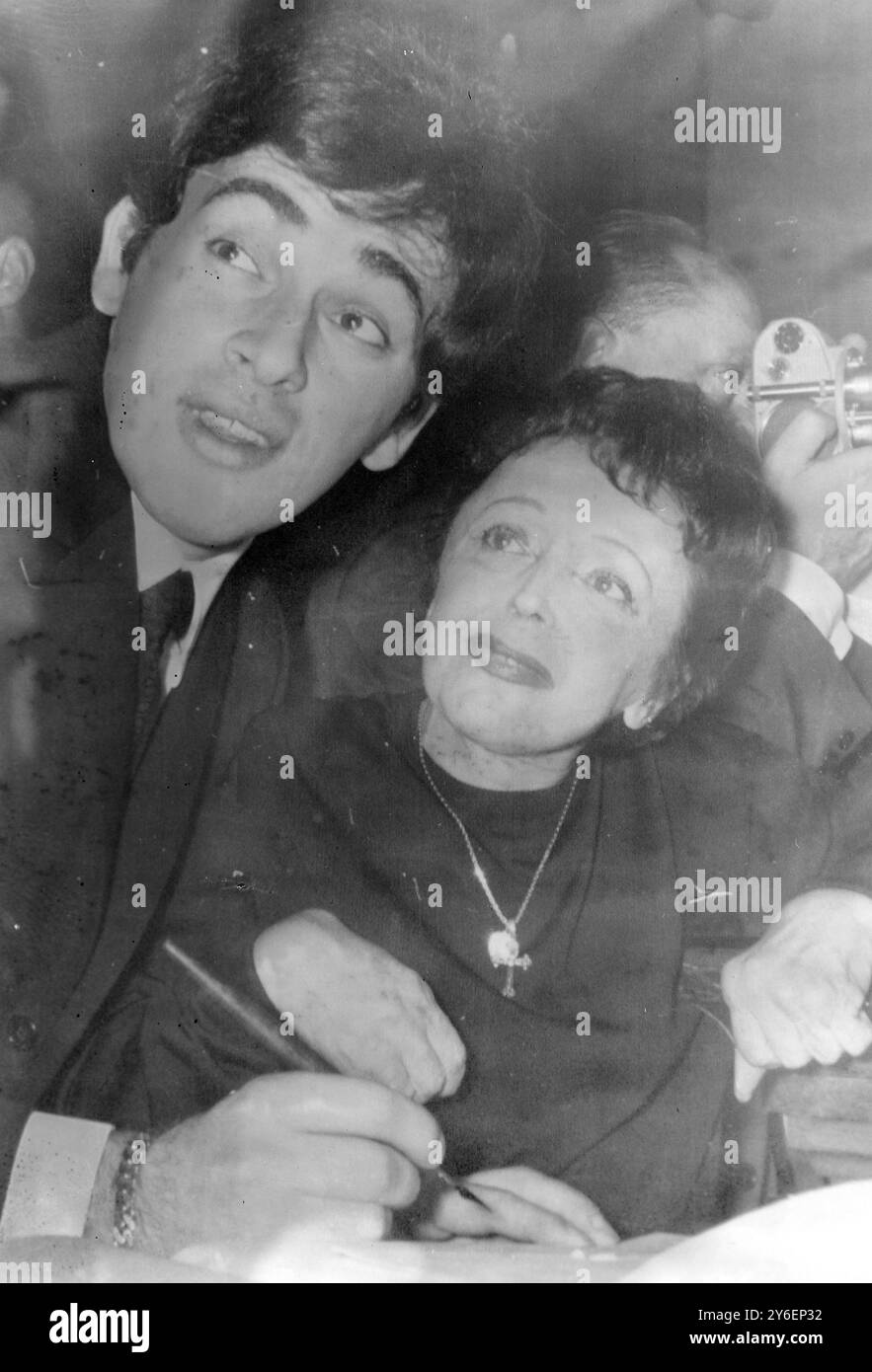 FRENCH SINGER EDITH PIAF AND THEO SARAPO AT WEDDING REGISTER IN PARIS ...