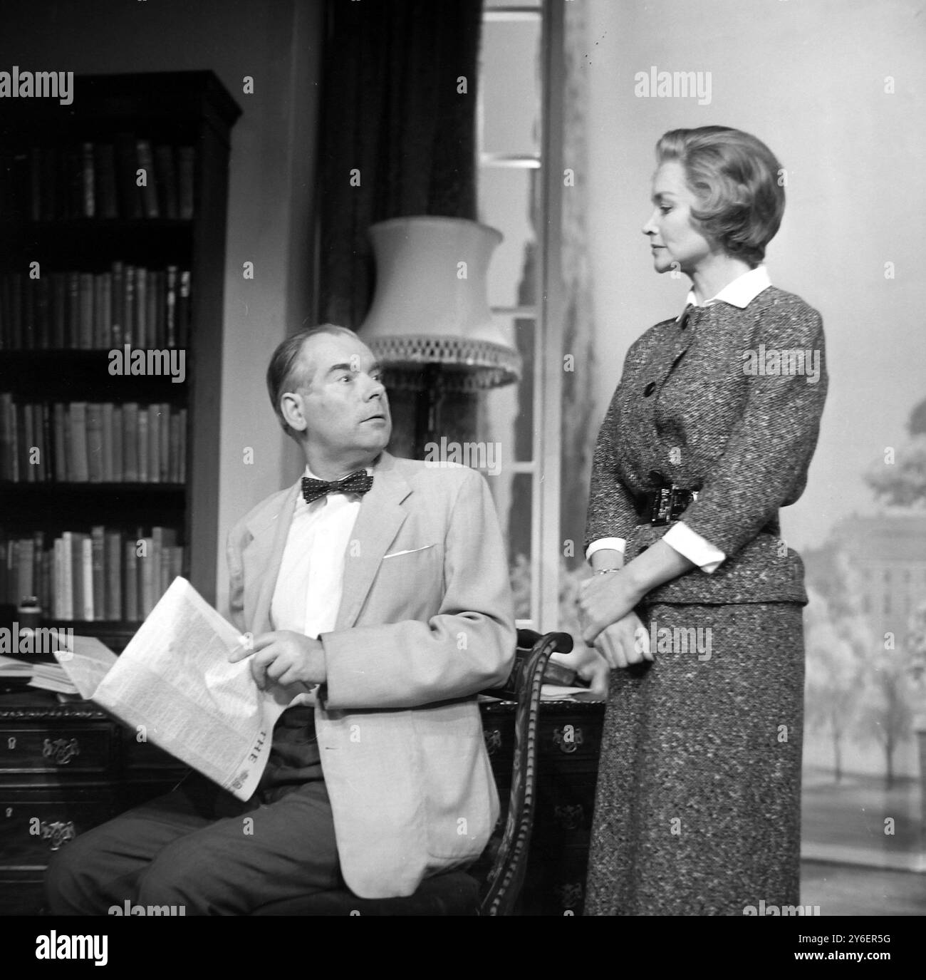 URSULA HOWELLS AND LAURENCE HARDY ; 2 OCTOBER 1962 Stock Photo - Alamy
