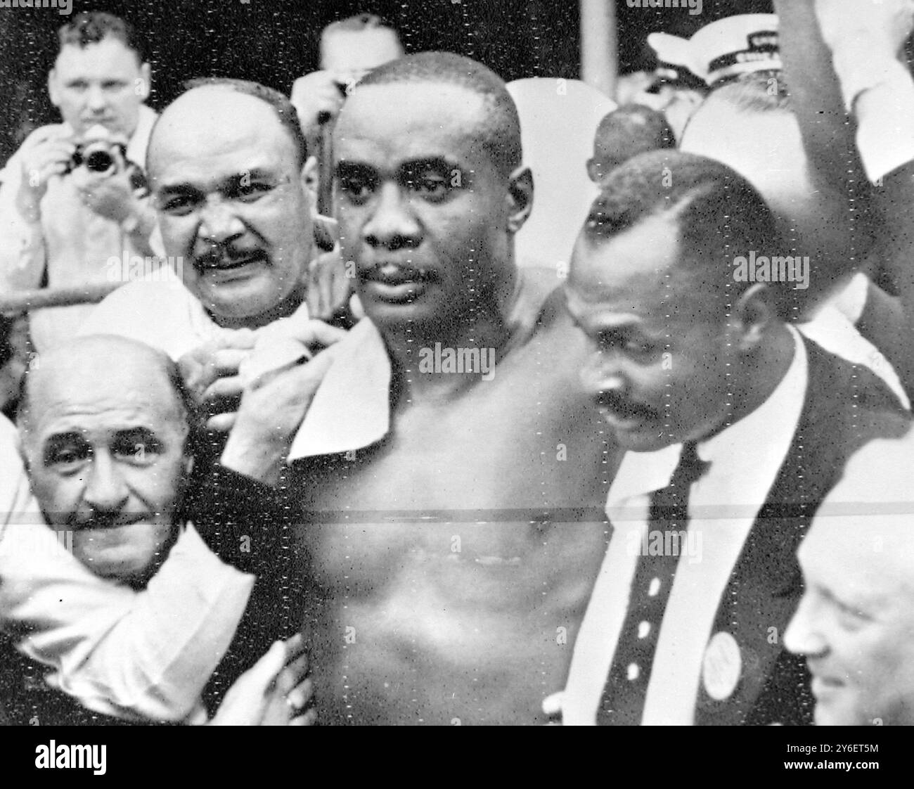BOXING HEAVYWEIGHT PATTERSON V LISTON LATTERS SUPPORTERS ; 26 SEPTEMBER ...