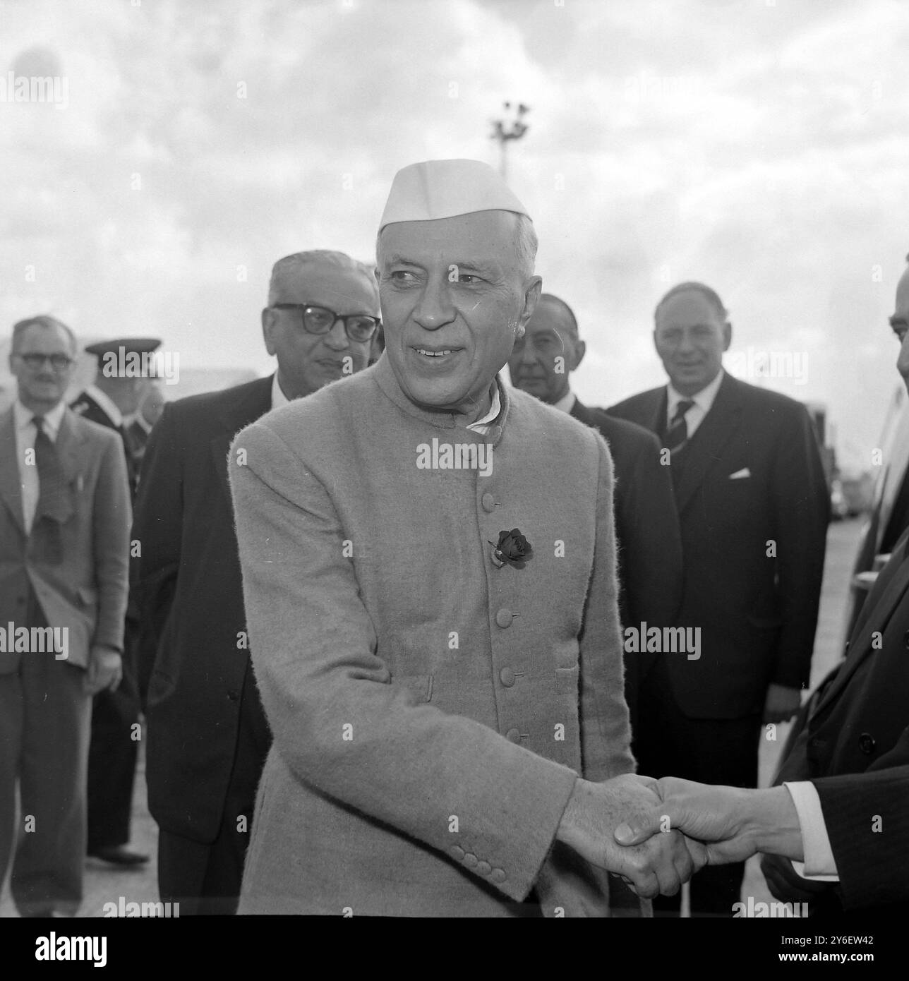 Jawaharlal nehru black and white hi-res stock photography and images - Alamy