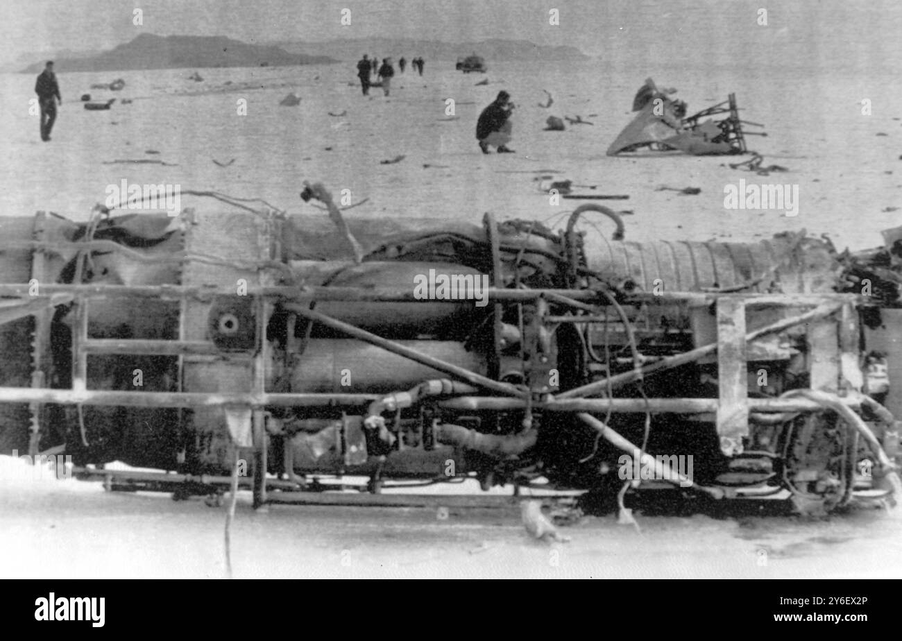 MOTOR CRASH FRANZESE CAR REMAINS OF GLENN LEASHER ; 11 SEPTEMBER 1962 ...