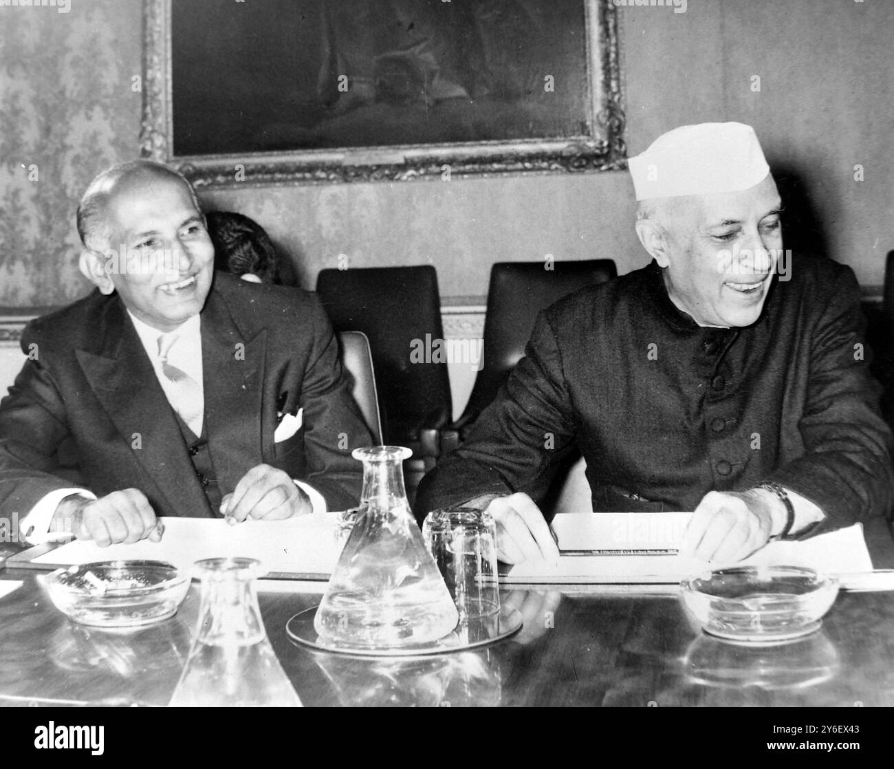 SAM FERNANDO WITH INDIAN PREMIER JAWARHALAL NEHRU IN LONDON / ; 11 ...