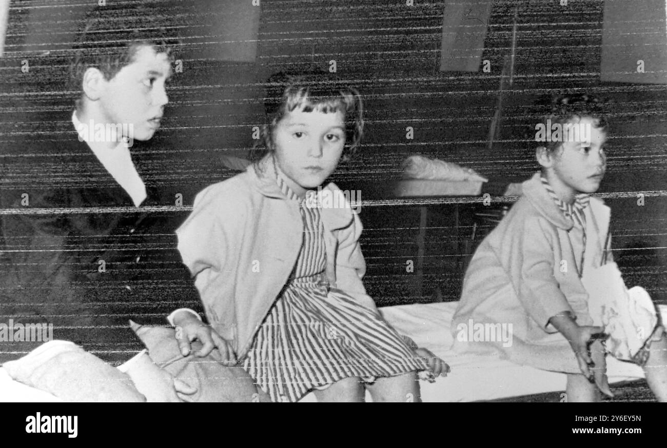 MAUREEN BERNARD ON SMALLPOX PLANE IN NEW YORK / ; 31 AUGUST 1962 Stock ...