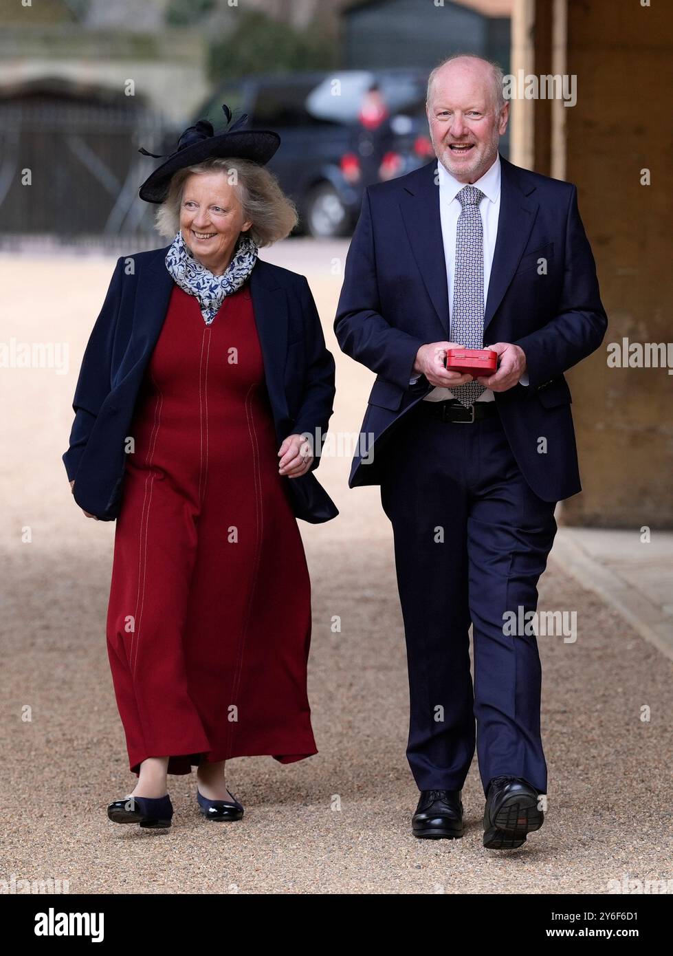 Sir Alan Bates (right), Founder, Justice for Subpostmasters Alliance ...