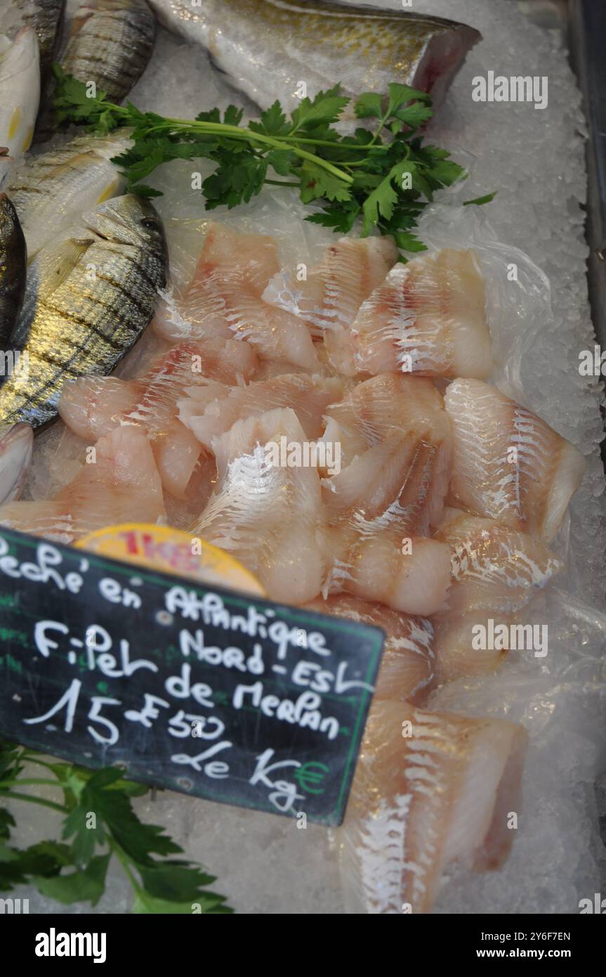 Whiting fillets hi-res stock photography and images - Alamy