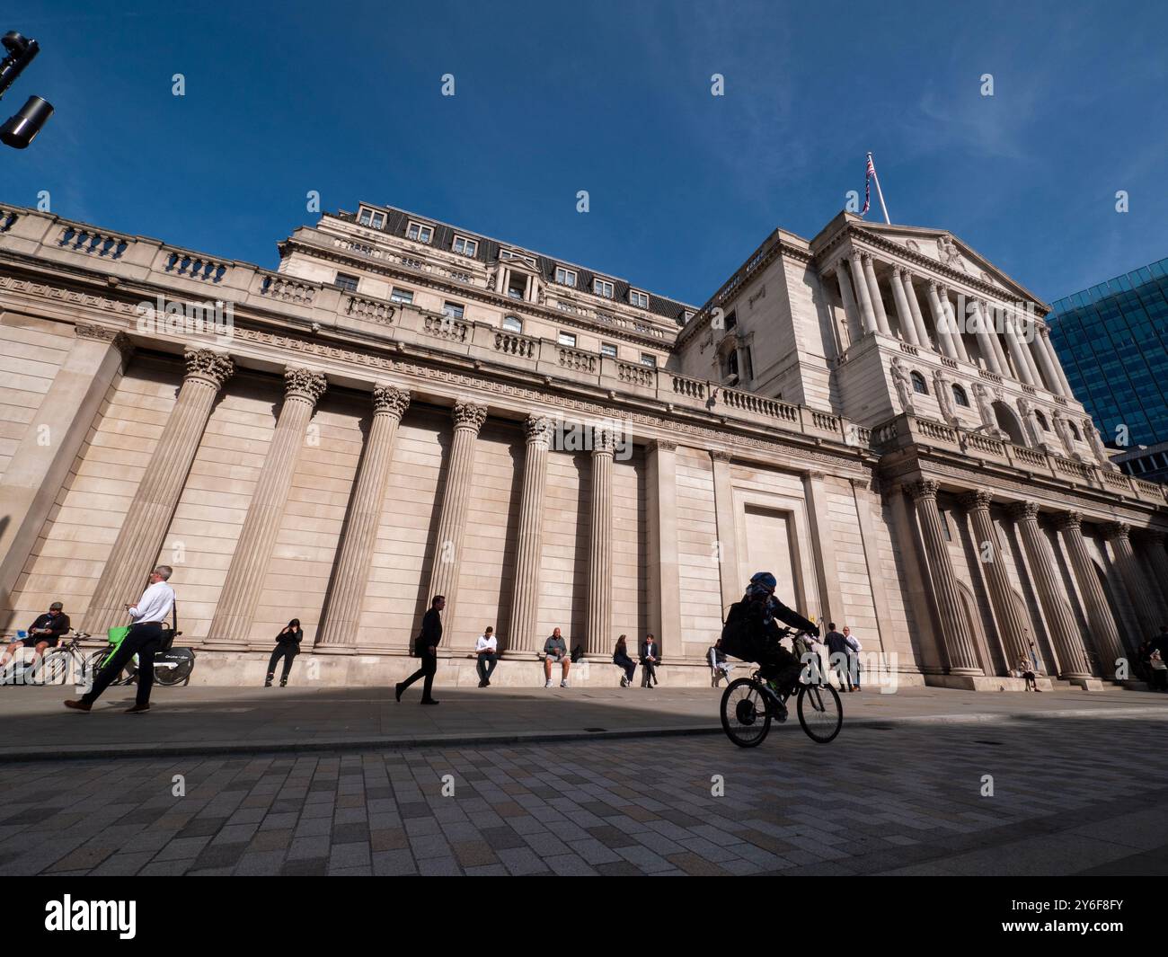 Bank of England, Threadneedle Street with traffic calming measures with ...