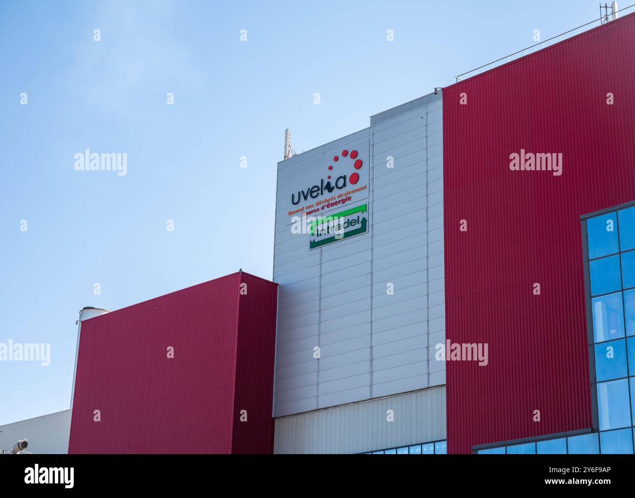 Uvelia hi-res stock photography and images - Alamy
