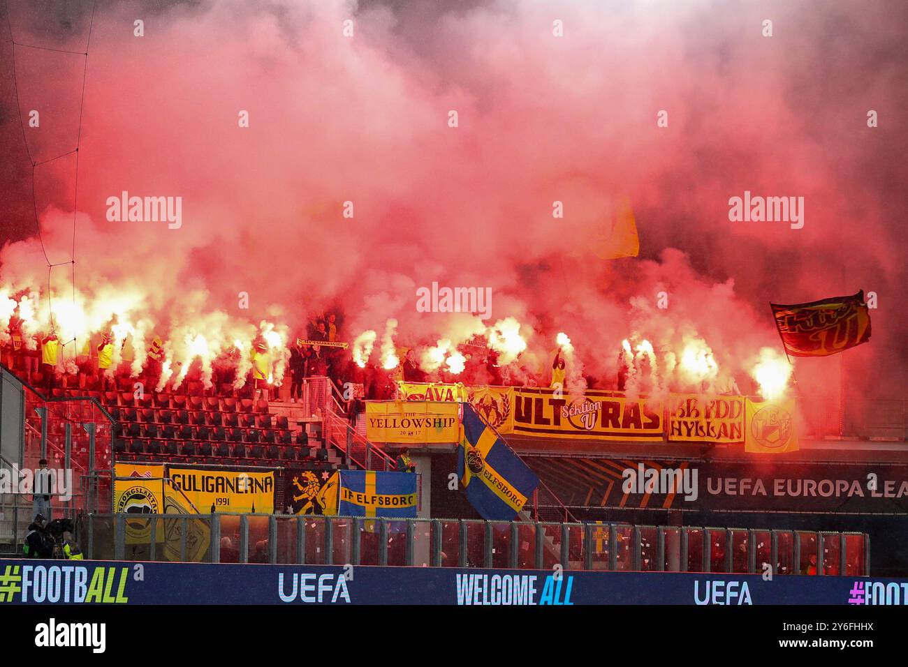 Alkmaar, Netherlands. 25th Sep, 2024. ALKMAAR - 25-09-2024, AFAS ...