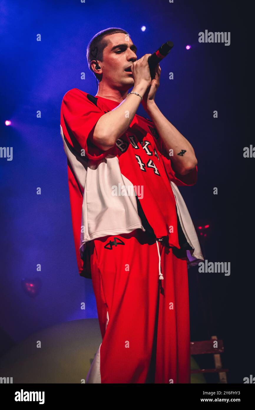 Bunker 44 concert hi-res stock photography and images - Alamy