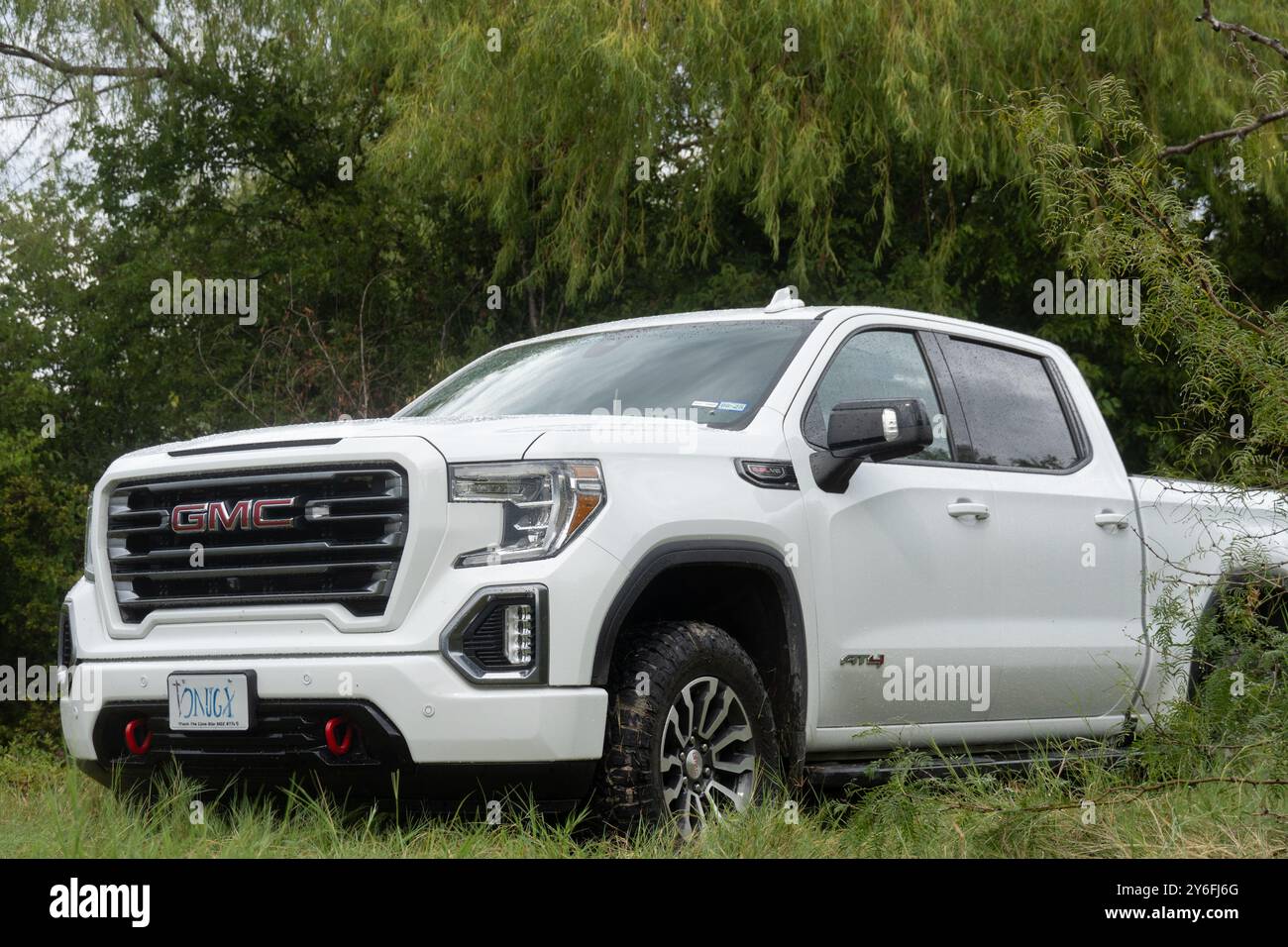Gmc sierra at4 hi-res stock photography and images - Alamy