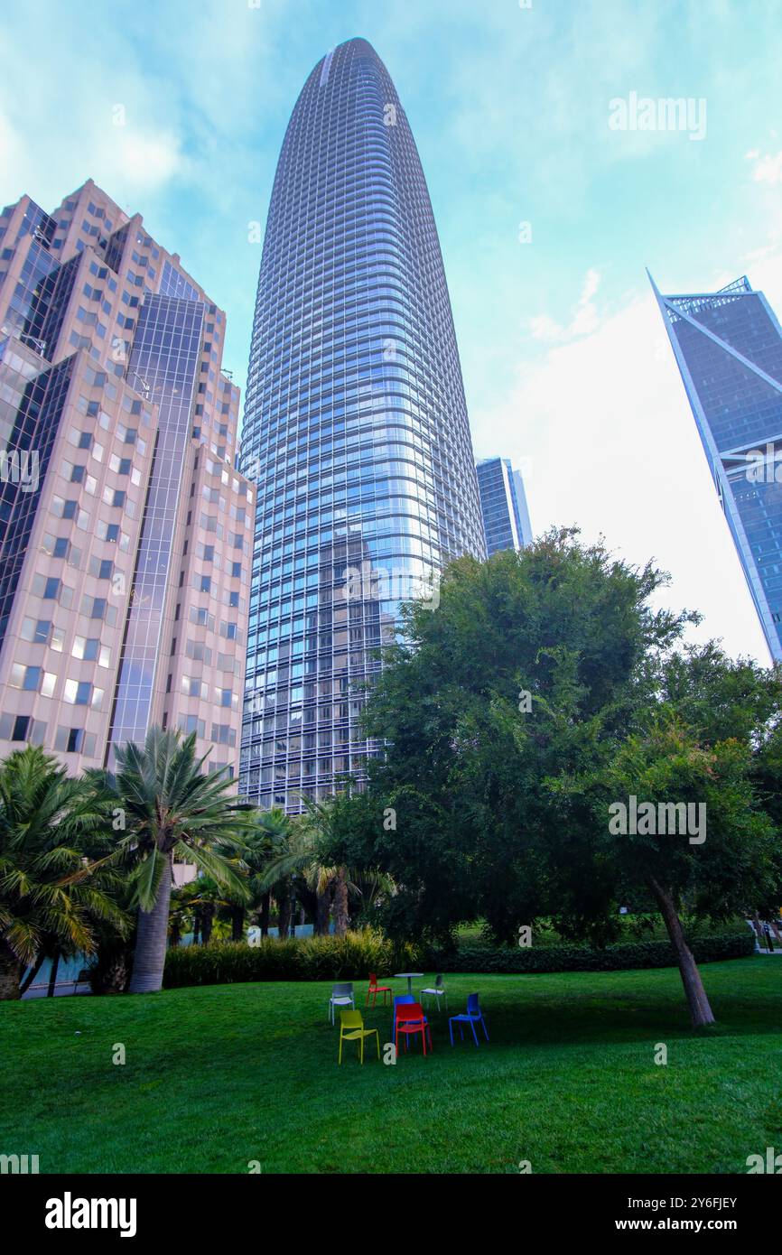 San Francisco, CA, USA - 16 September 2024 - The Salesforce Tower ...