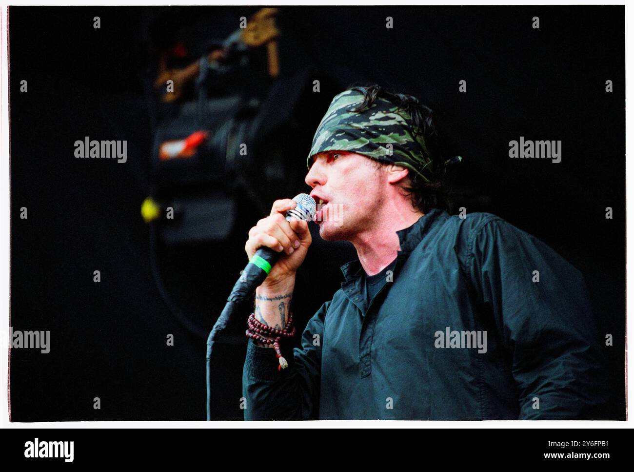 IAN ASTBURY, THE CULT, READING FESTIVAL, 2001. Ian Astbury of the ...