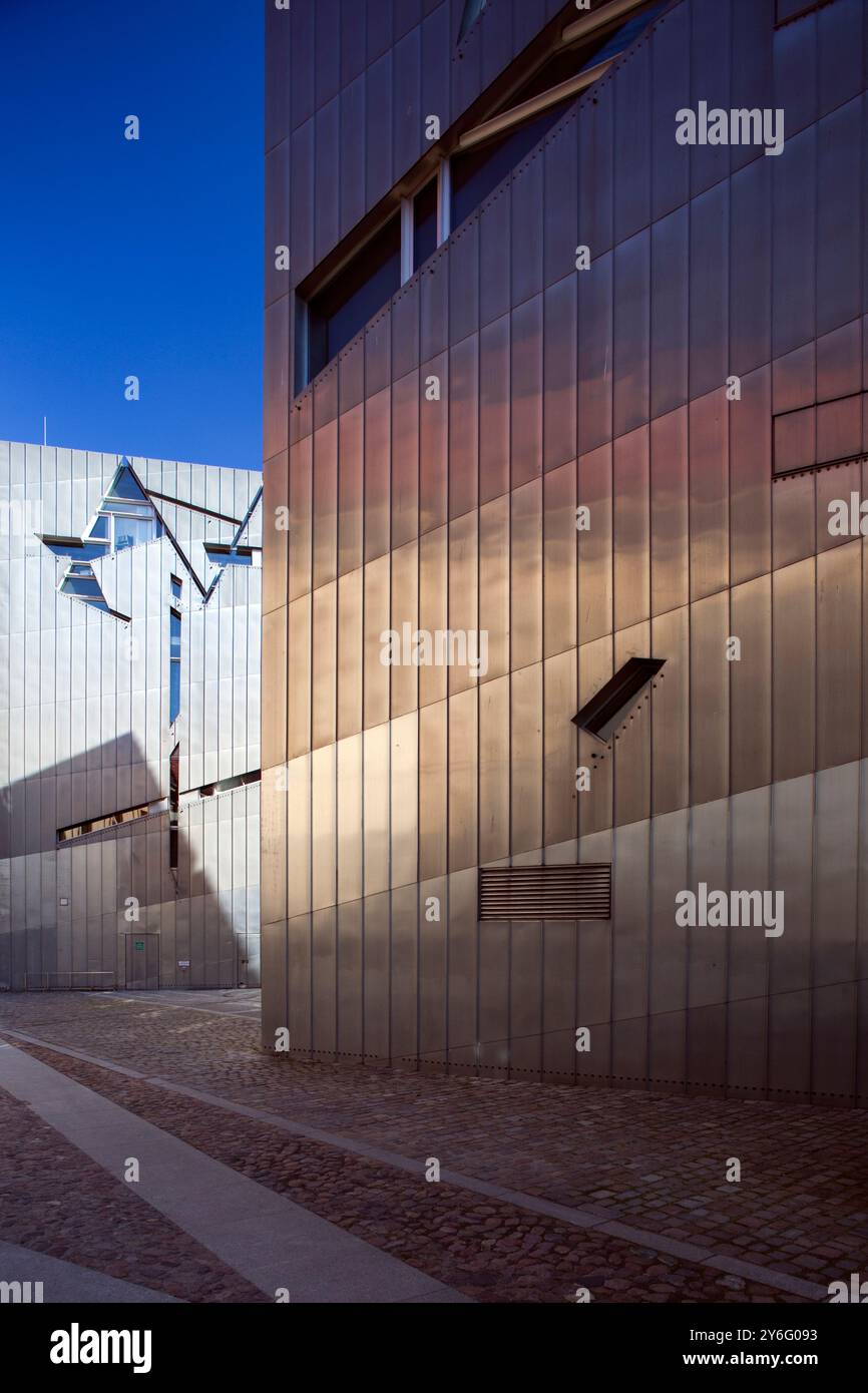 Explore the striking architecture of the Jewish Museum, a modern ...