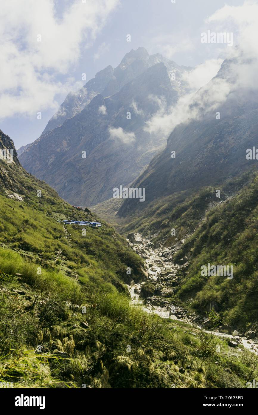 A village in Nepal, Guest house in Nepal, Annapurna Base Camp Trekking ...