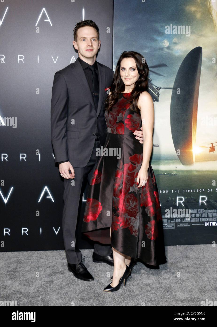 Mark O'Brien and Georgina Reilly at the Los Angeles premiere of ...