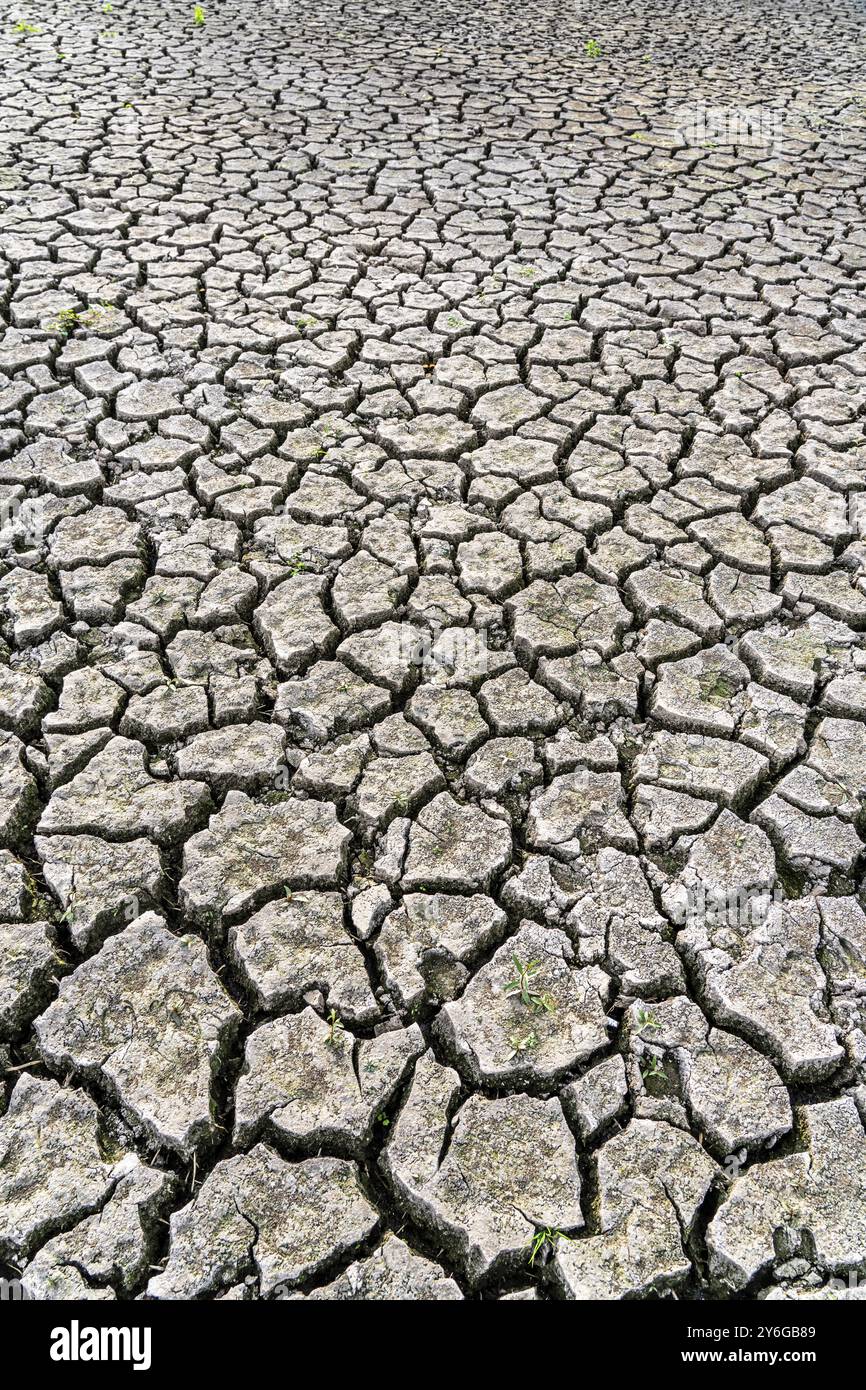 Torn up landscapes hi-res stock photography and images - Alamy