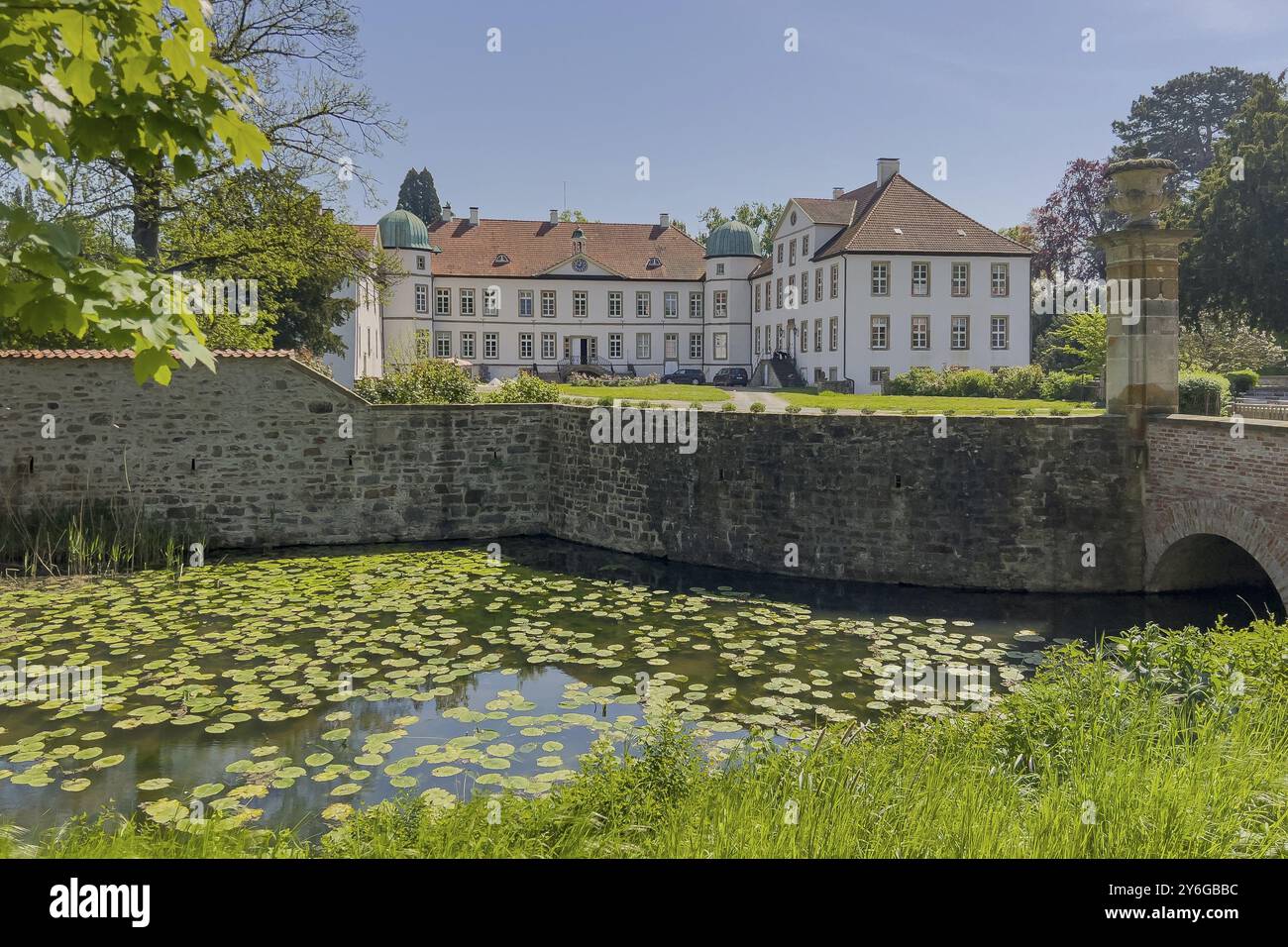 Huennefeld Castle, moated castle, historical, history, tourism, Diocese ...
