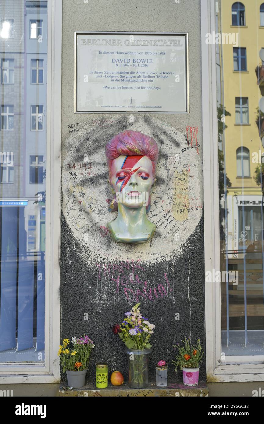 Bust and memorial at David Bowie's house, main street, Schoeneberg ...