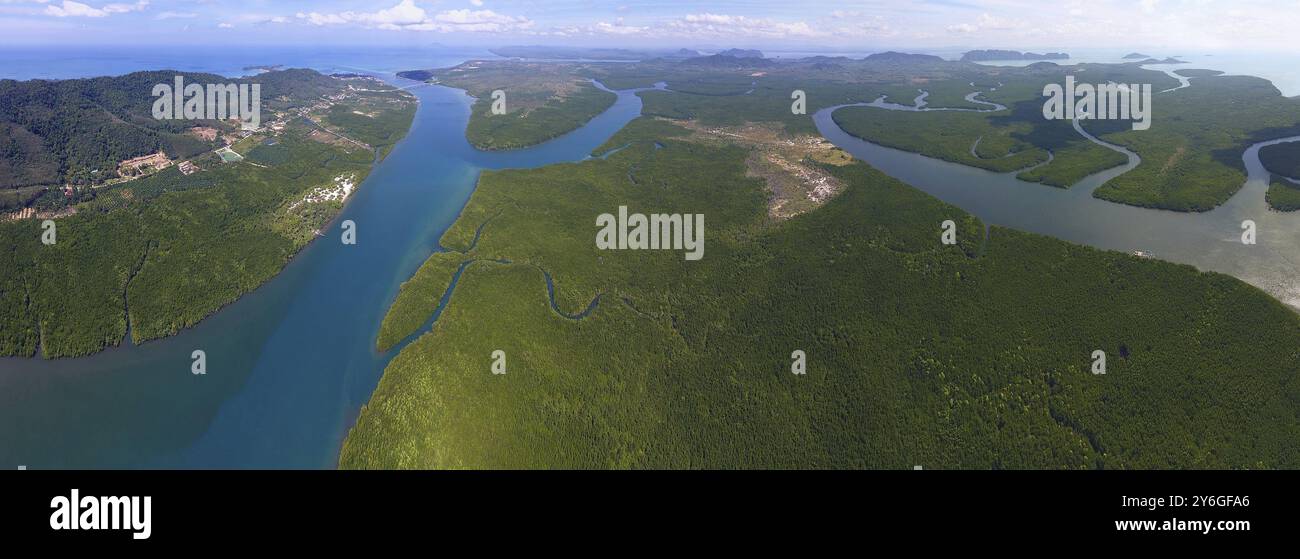 Strait down view hi-res stock photography and images - Alamy