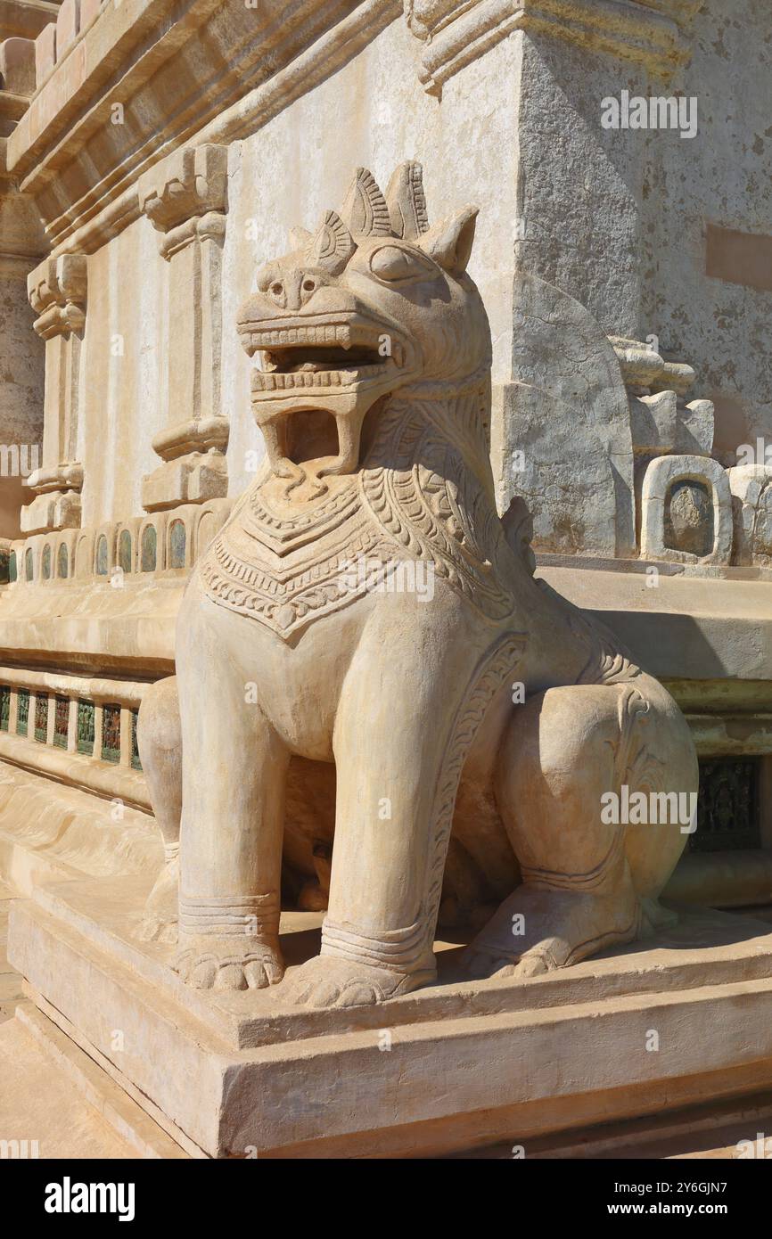 Mandalay myanmar lion hi-res stock photography and images - Alamy