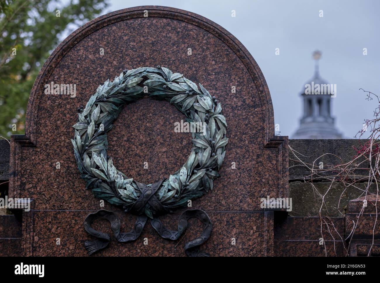 Germany, Berlin, 19.11.2023, Weissensee Jewish Cemetery, Wreath of ...