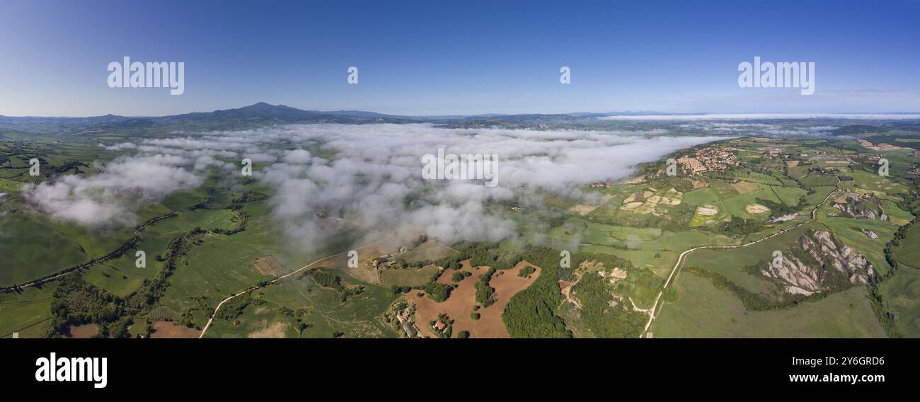 Aerial shots of rolling hills hi-res stock photography and images - Alamy