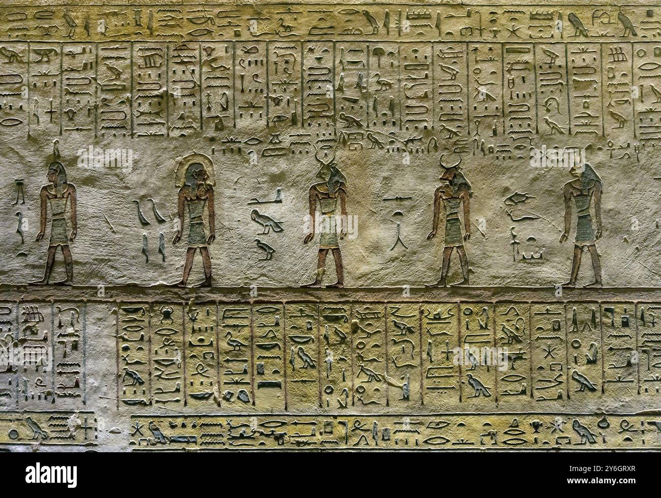 Ancient color egypt images and hieroglyphics on wall Stock Photo - Alamy